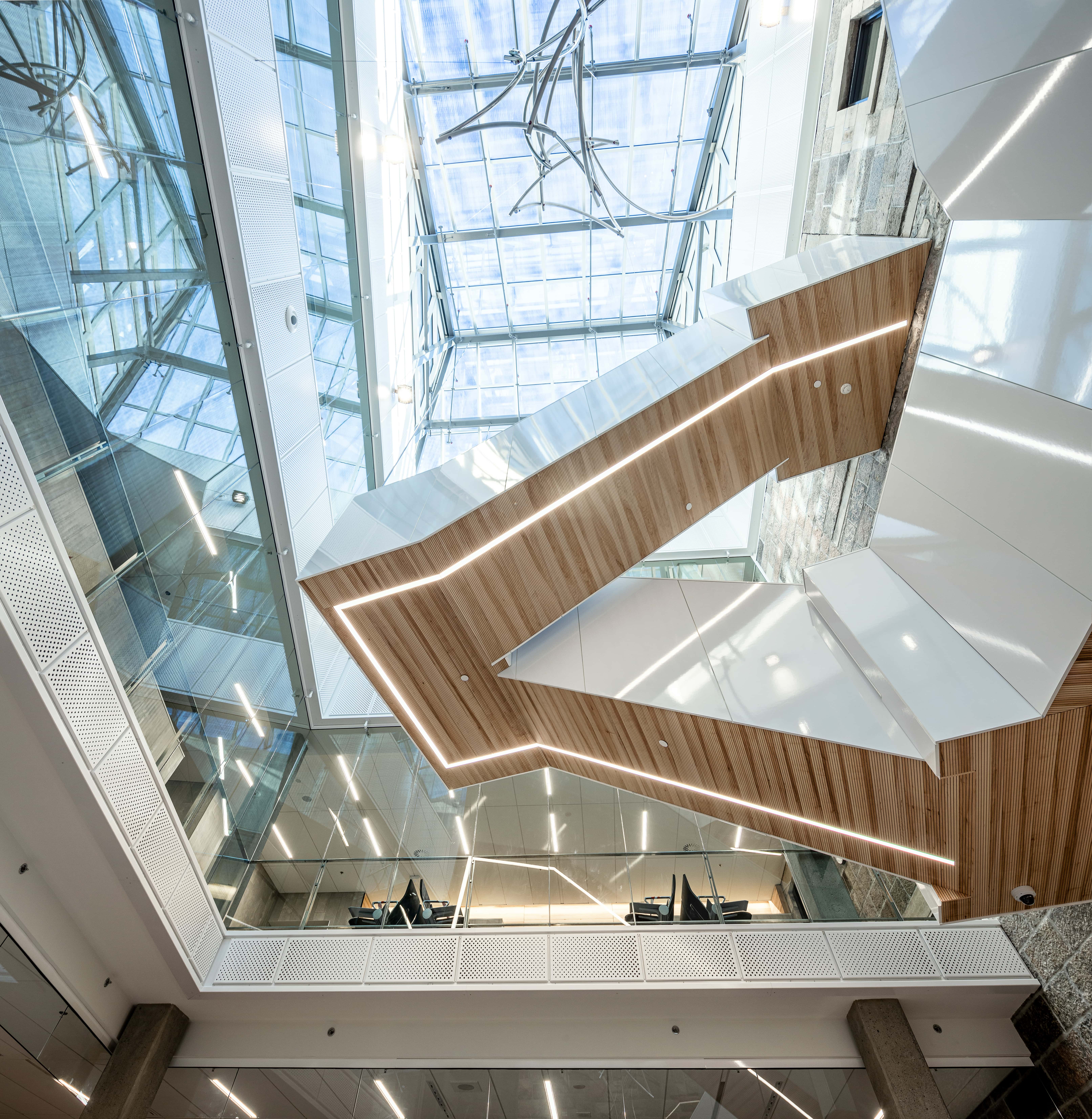 Palais de Justice de Rimouski by CCM2 architectes - Architizer