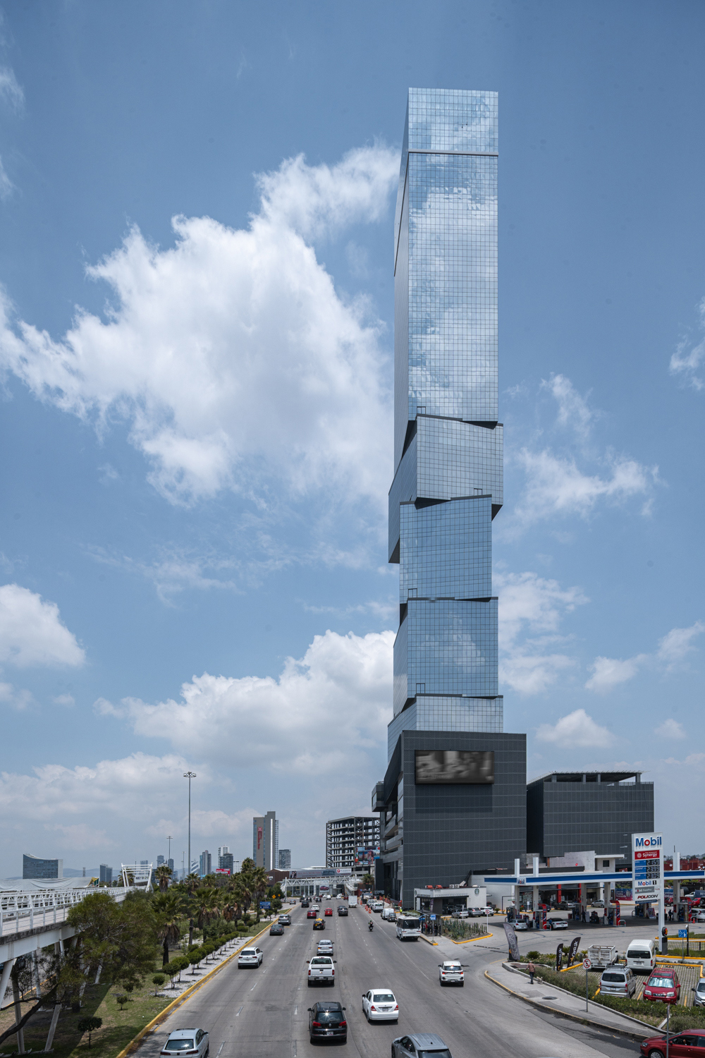 Torre Inxignia by Balcázar Arquitectos - Architizer