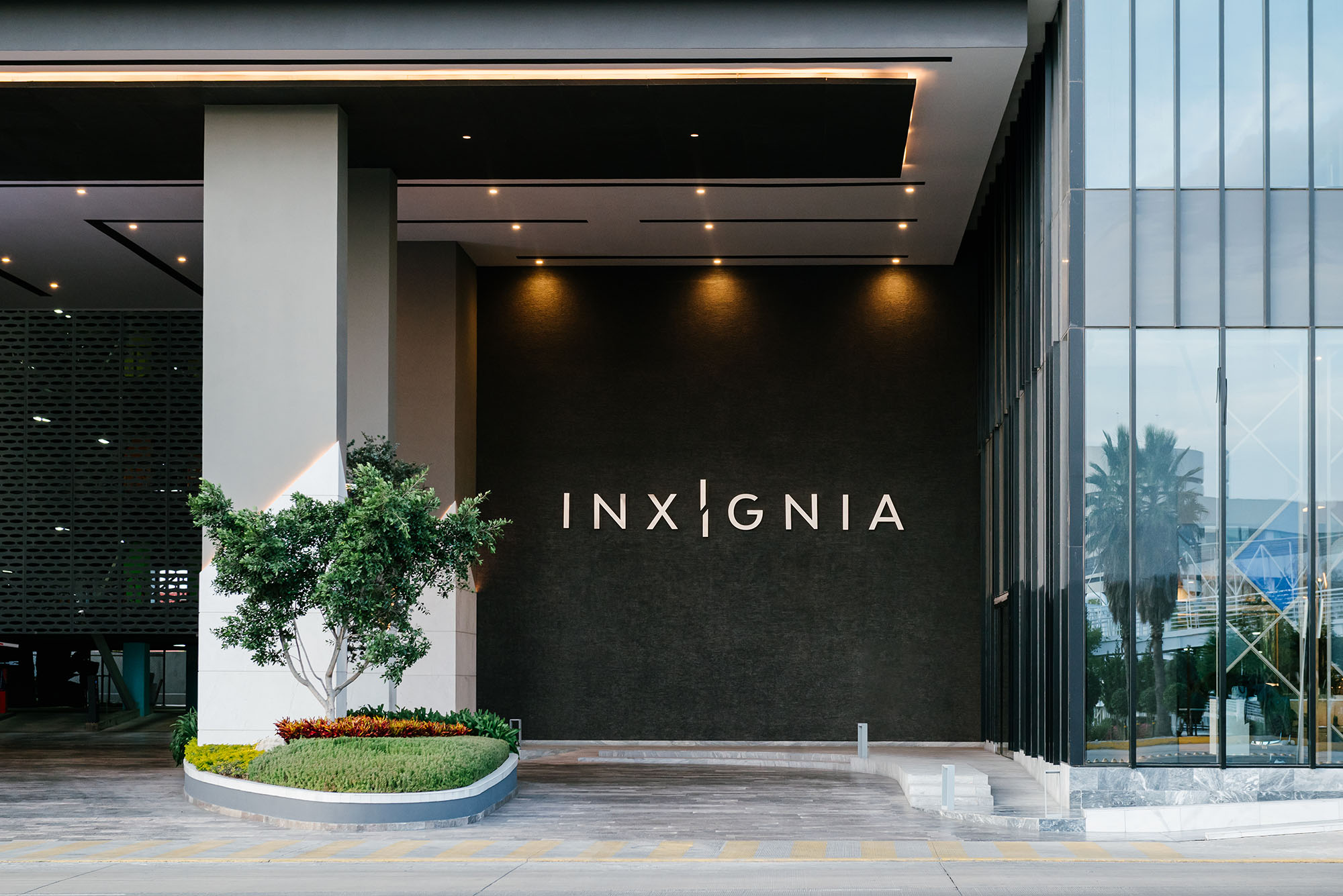 Torre Inxignia by Balcázar Arquitectos - Architizer