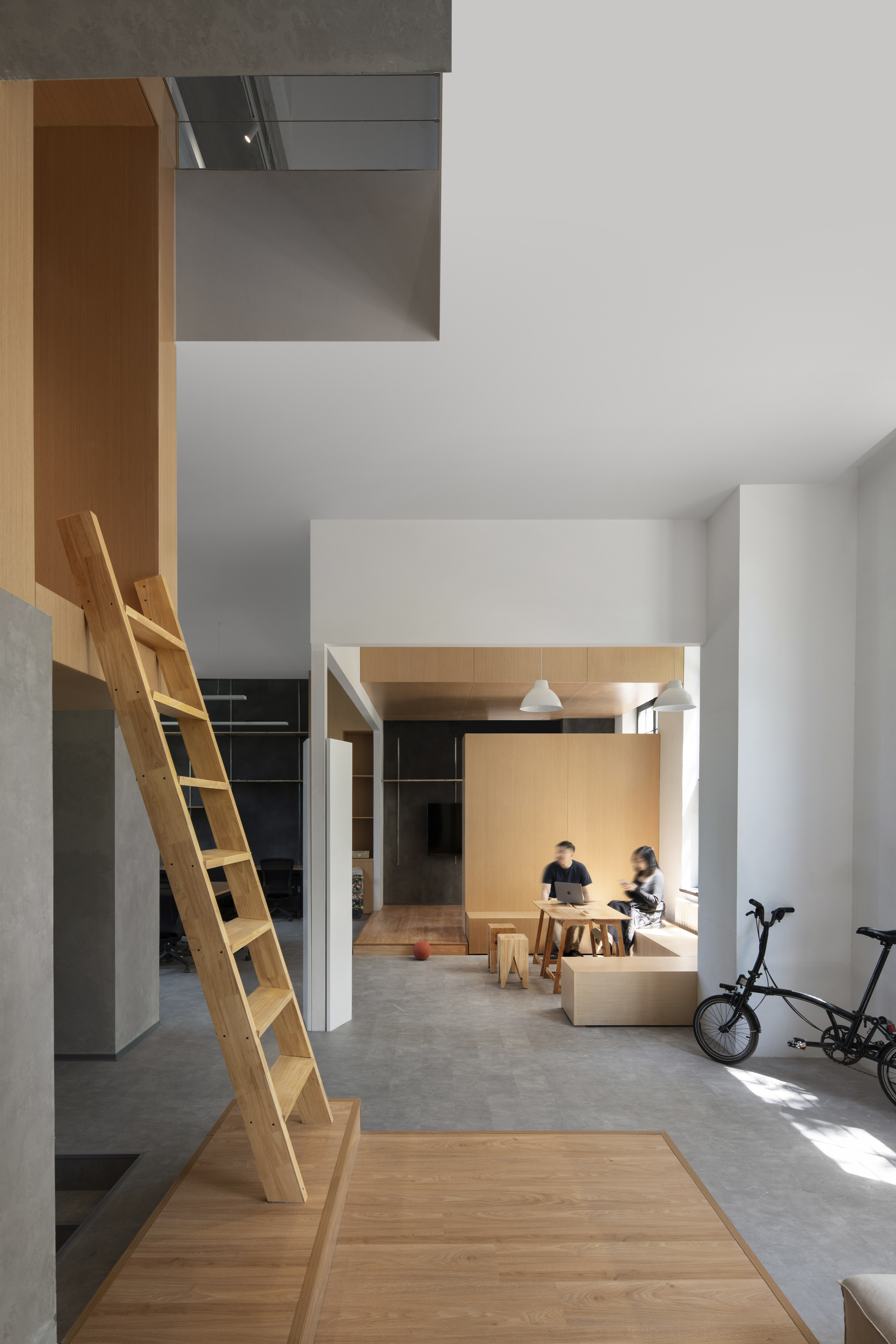 WOW Office by UK Studio - Architizer