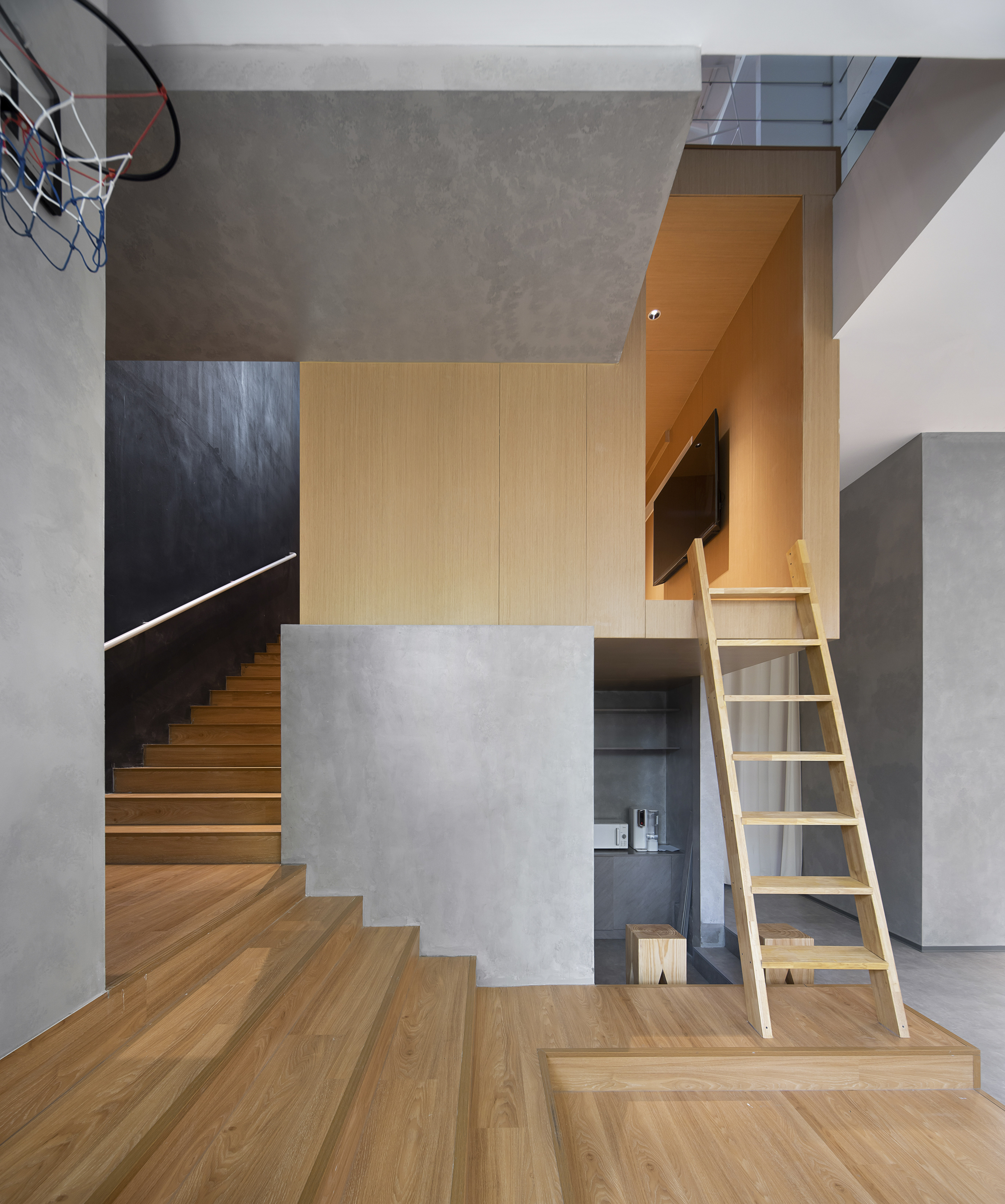 WOW Office by UK Studio - Architizer