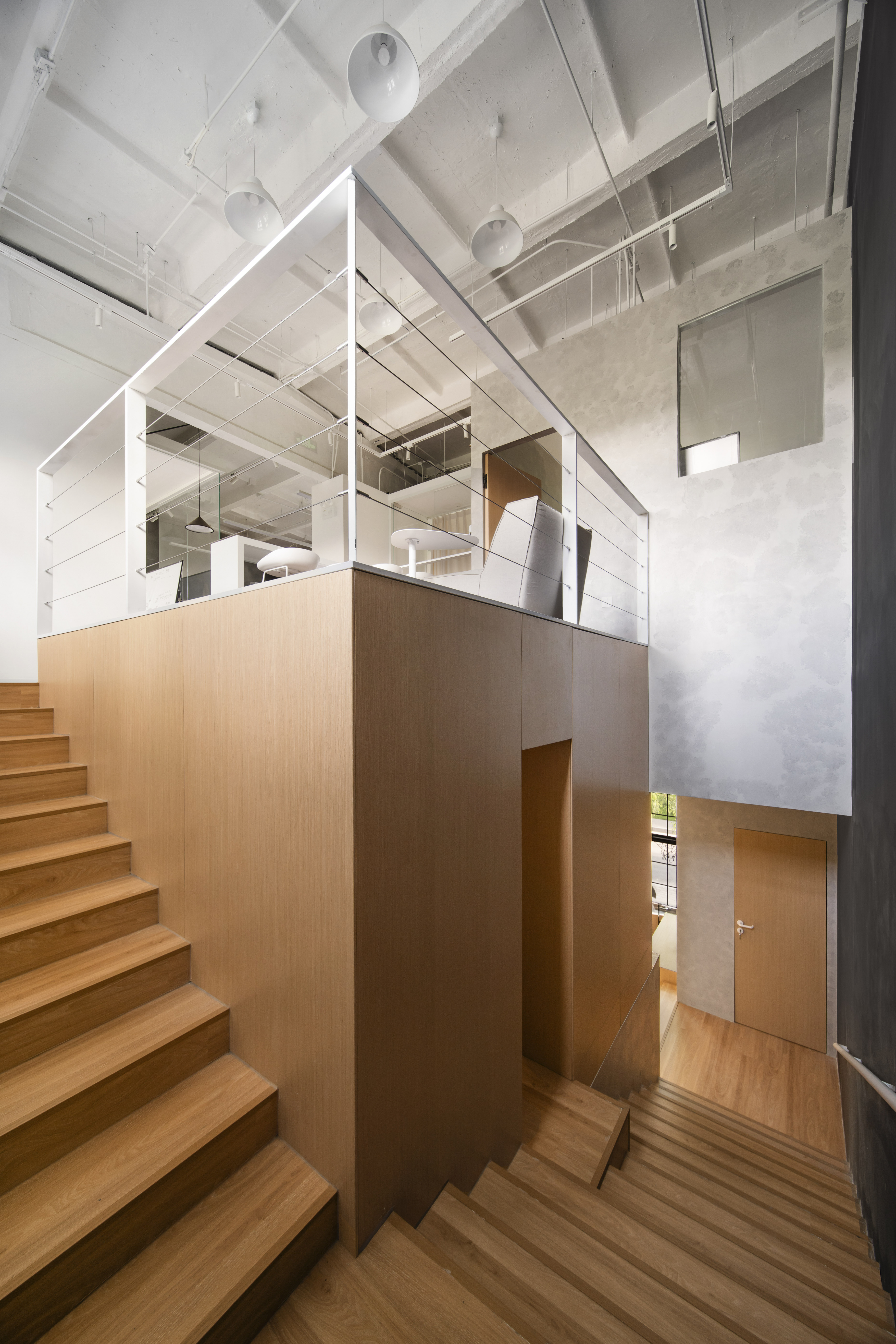 WOW Office by UK Studio - Architizer