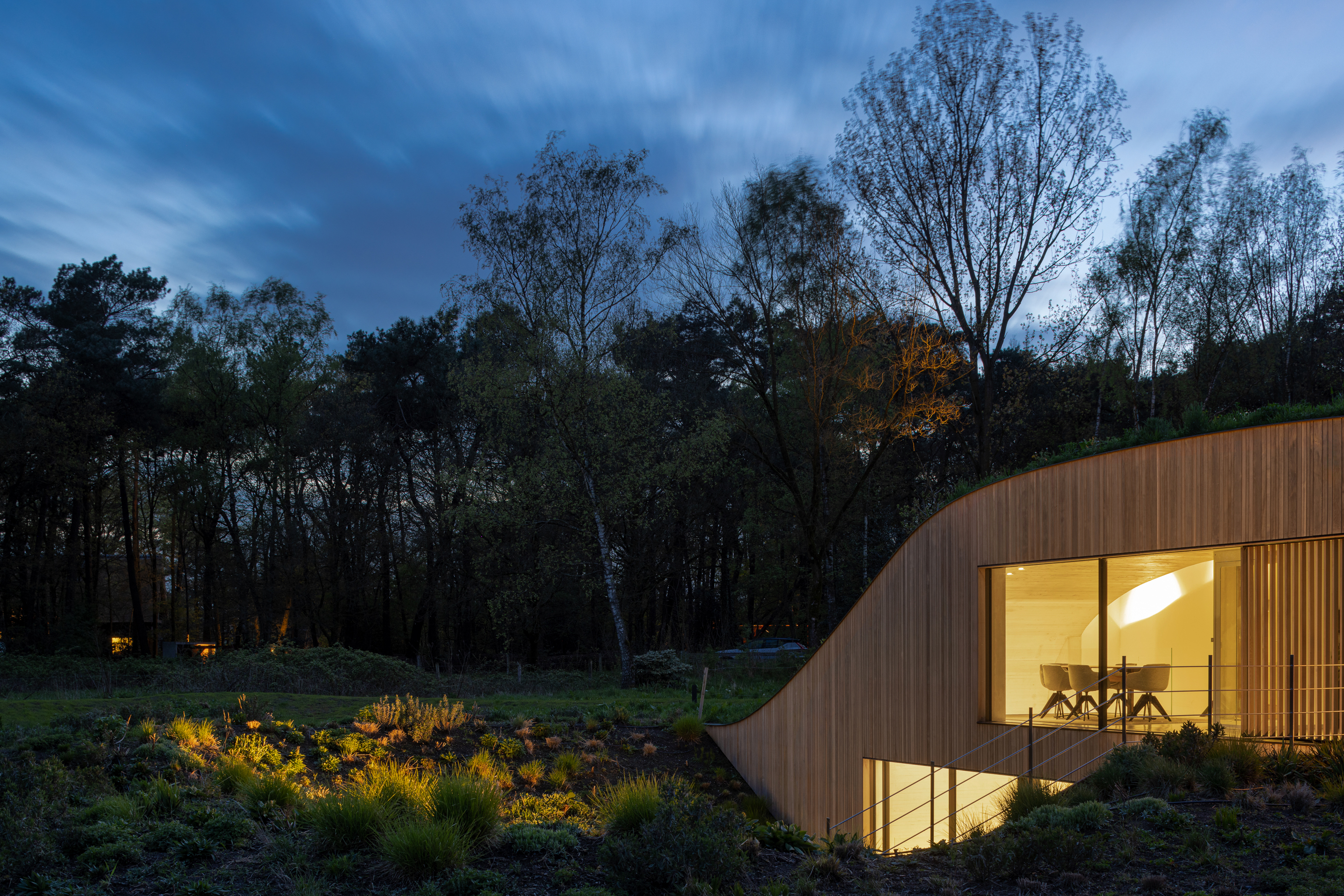 The House Under the Ground by WillemsenU - Architizer