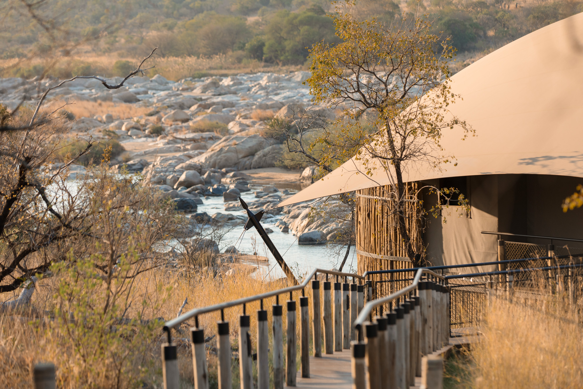 Madwaleni River Lodge by Luxury Frontiers - Architizer