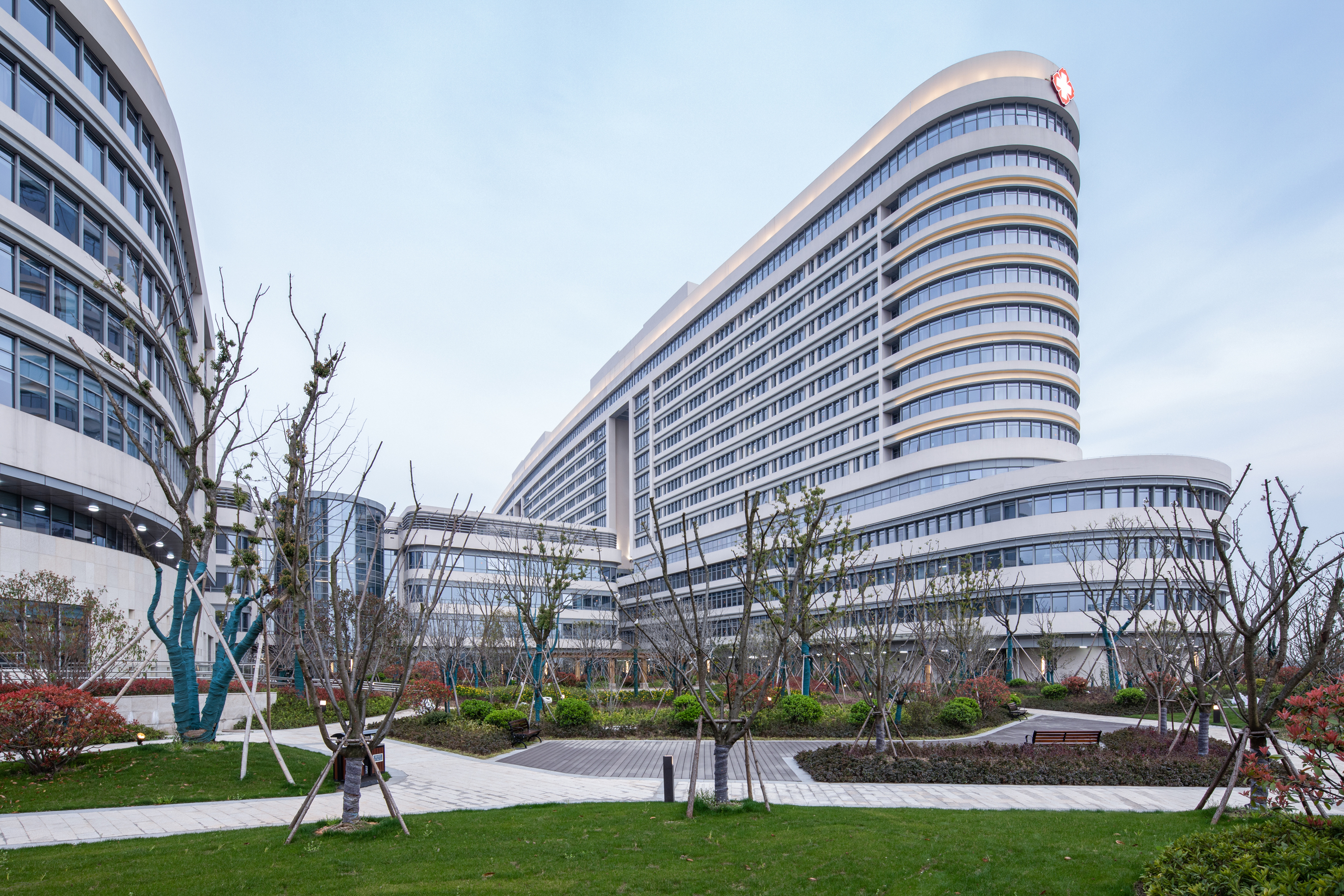 Ningbo Hangzhou Bay Hospital by MENG ARCHITECTS - Architizer