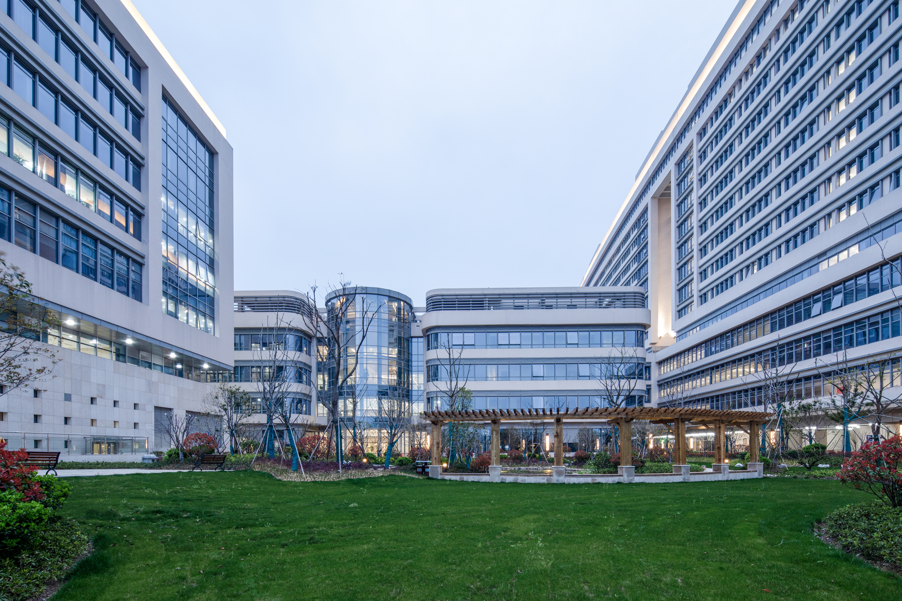 Ningbo Hangzhou Bay Hospital by MENG ARCHITECTS - Architizer