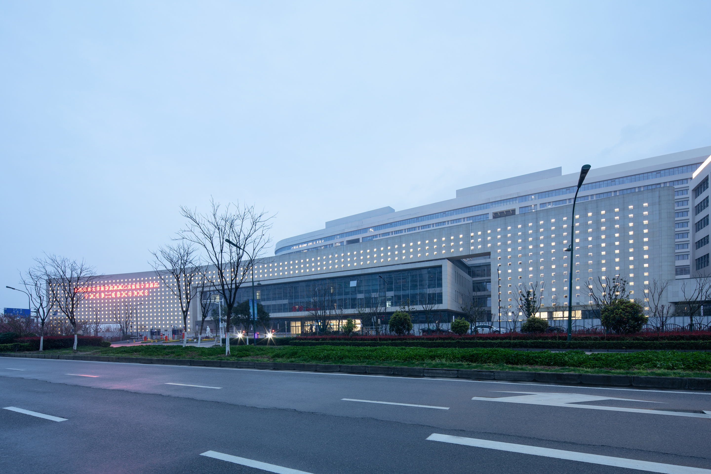 Ningbo Hangzhou Bay Hospital by MENG ARCHITECTS - Architizer