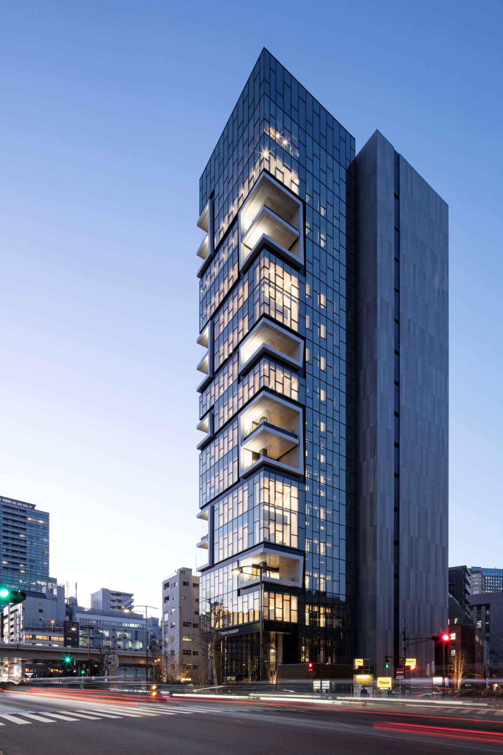 Senshu University Kanda Campus Building No. 10 140th Anniversary Hall ...