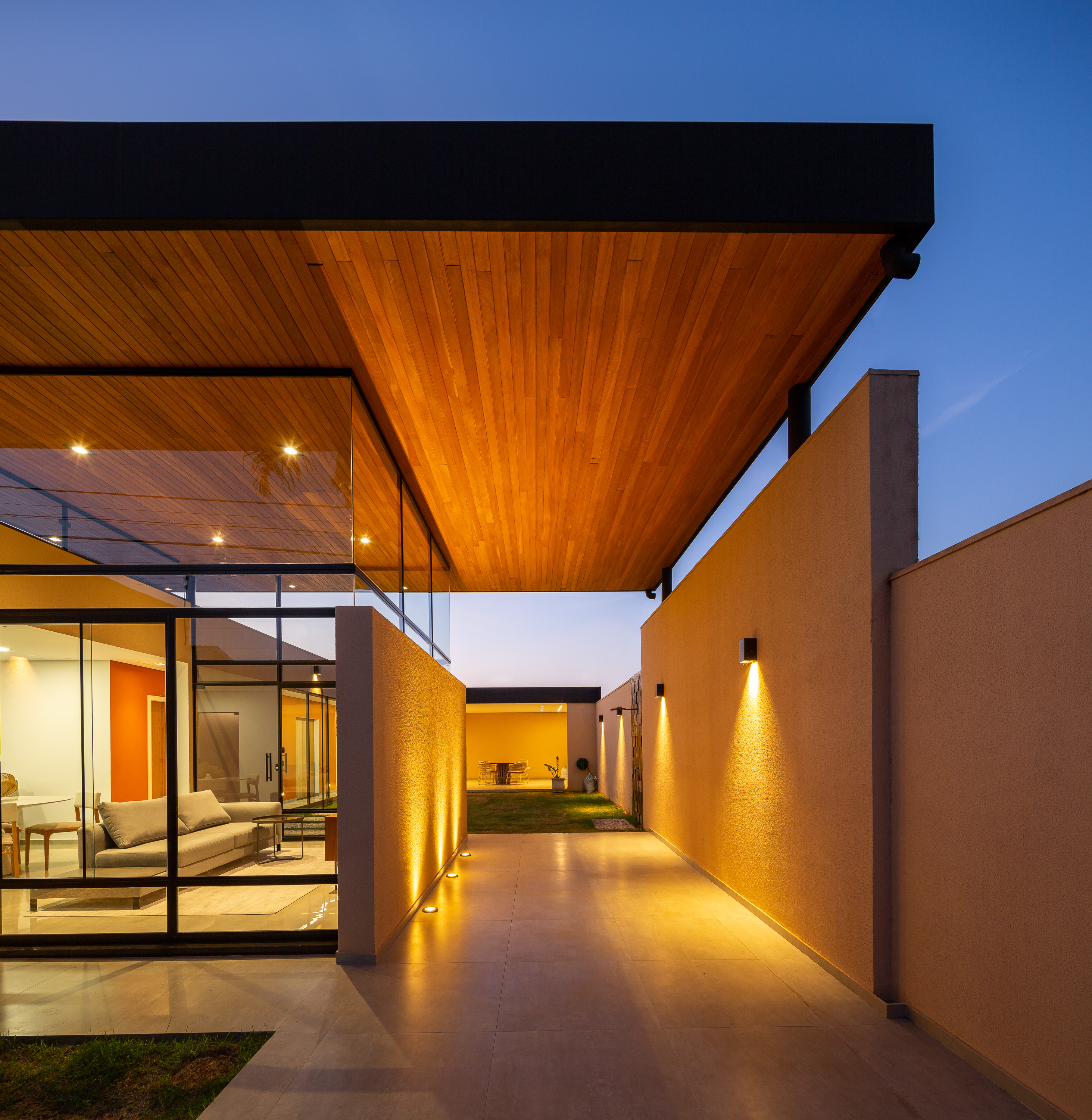 Glass House by Ser Arquitetos - Architizer