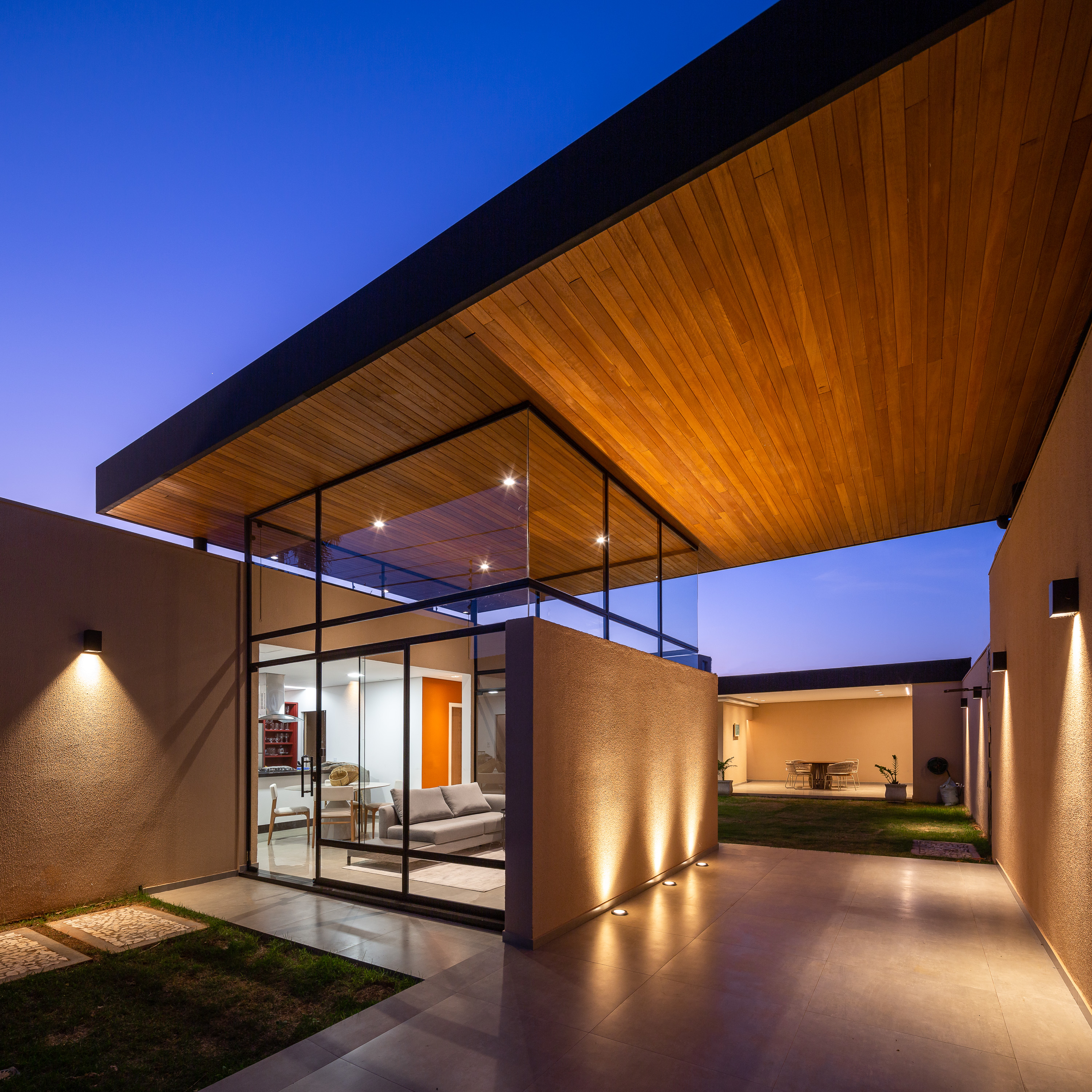 Glass House by Ser Arquitetos - Architizer
