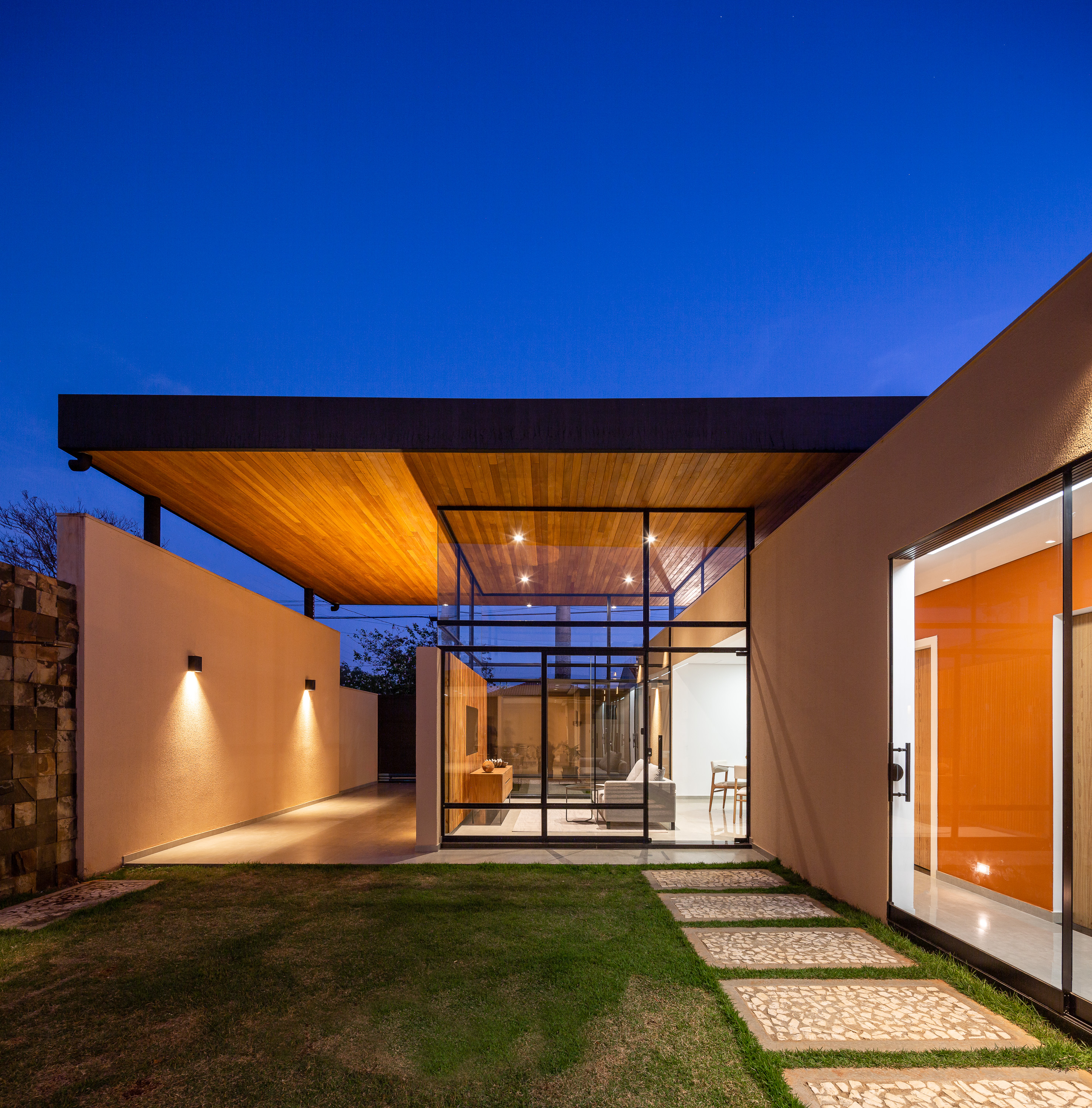 Glass House by Ser Arquitetos - Architizer