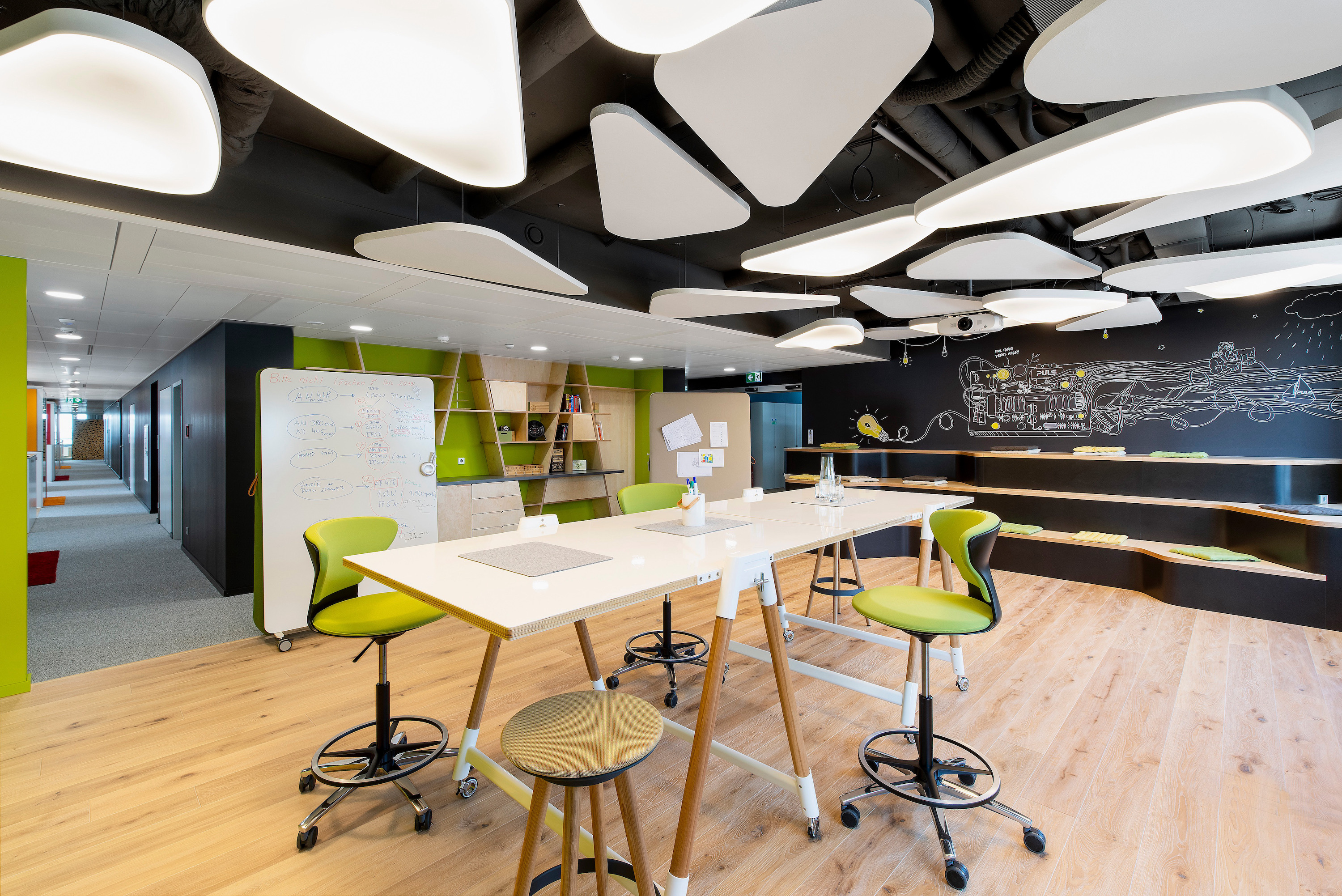 PULS Vario Offices Extended by Evolution Design - Architizer