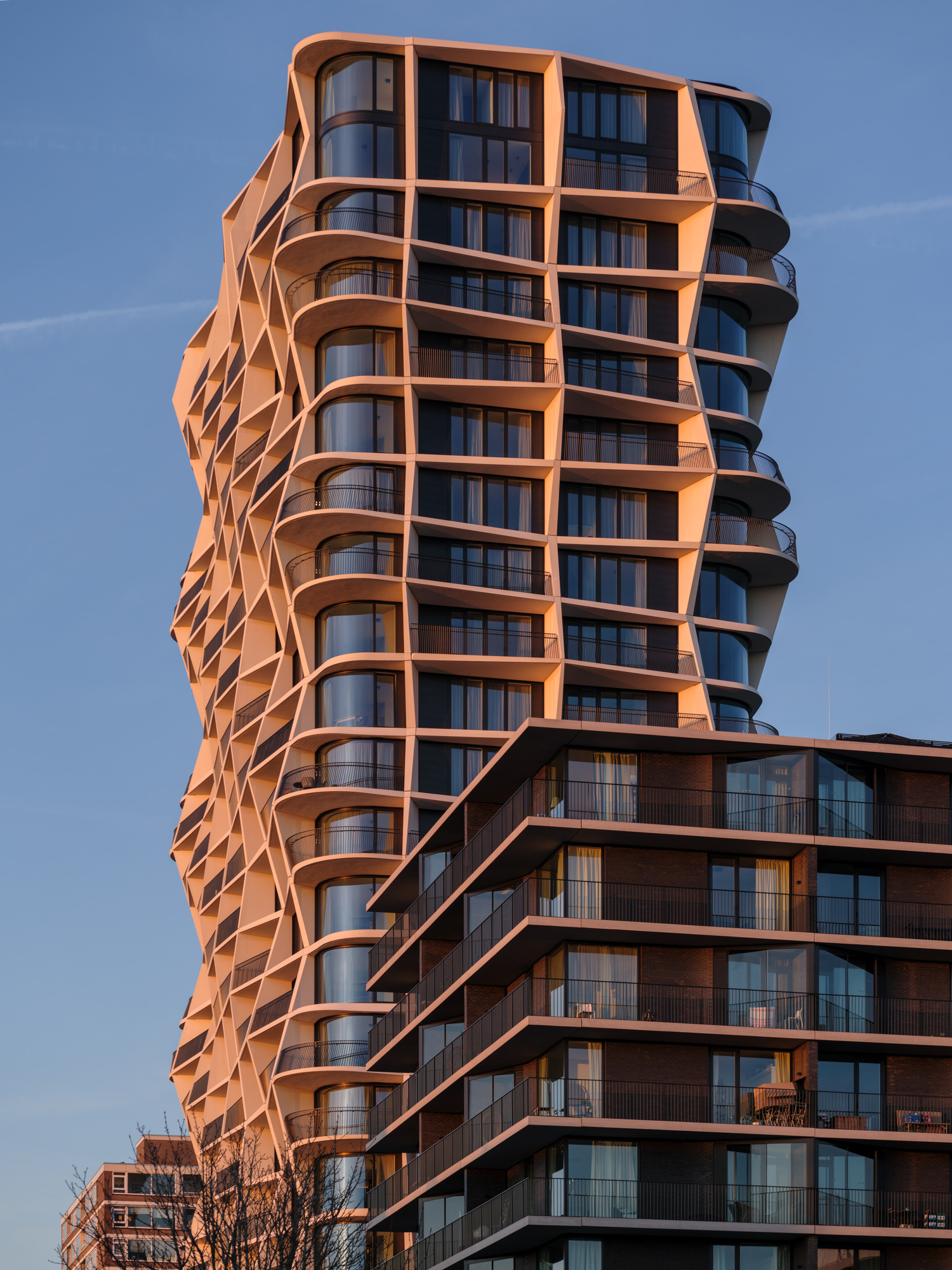 Q Residences by Studio Gang - Architizer