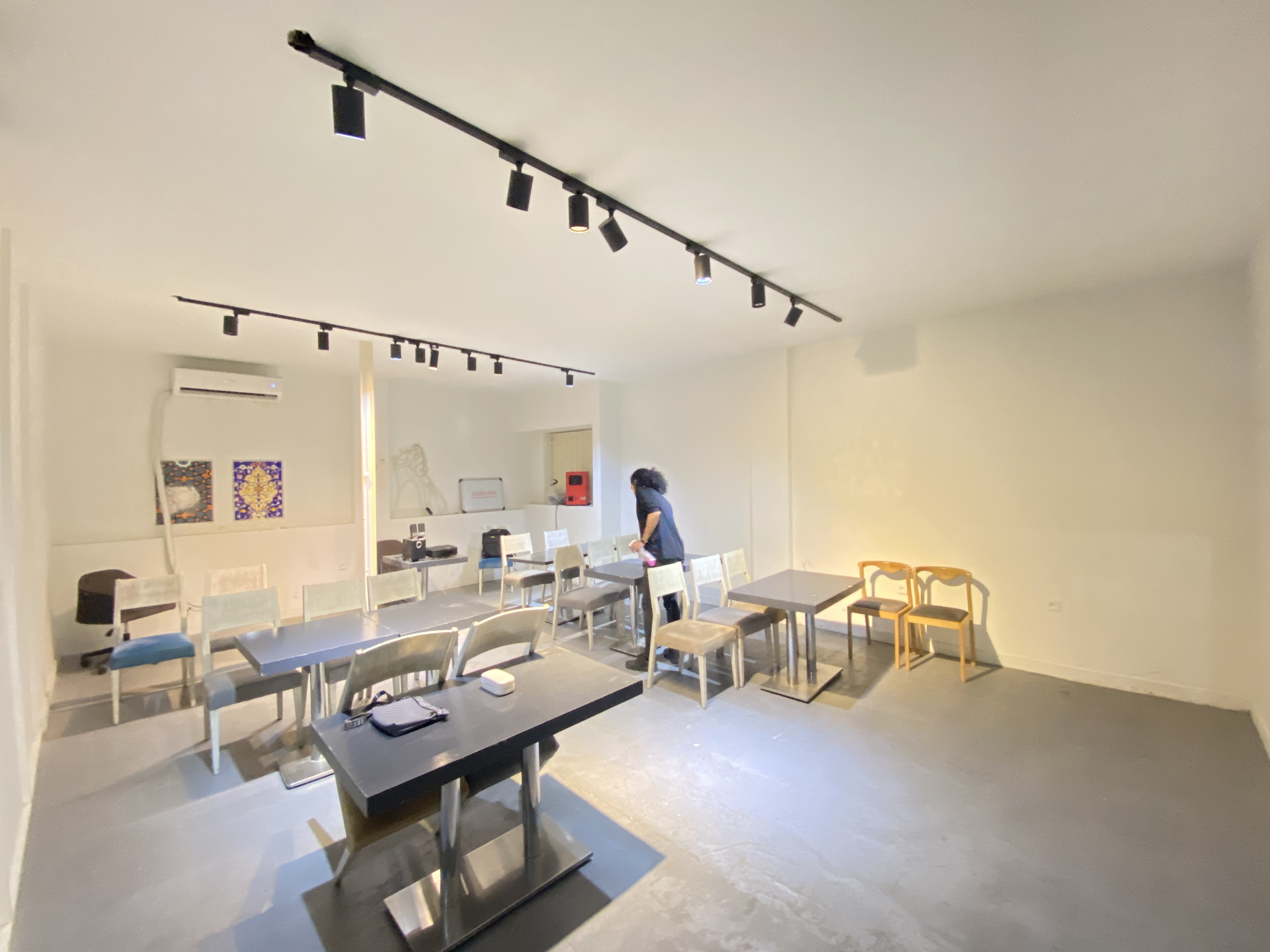 Graph Cafe by Moein Jalali and Partners - Architizer