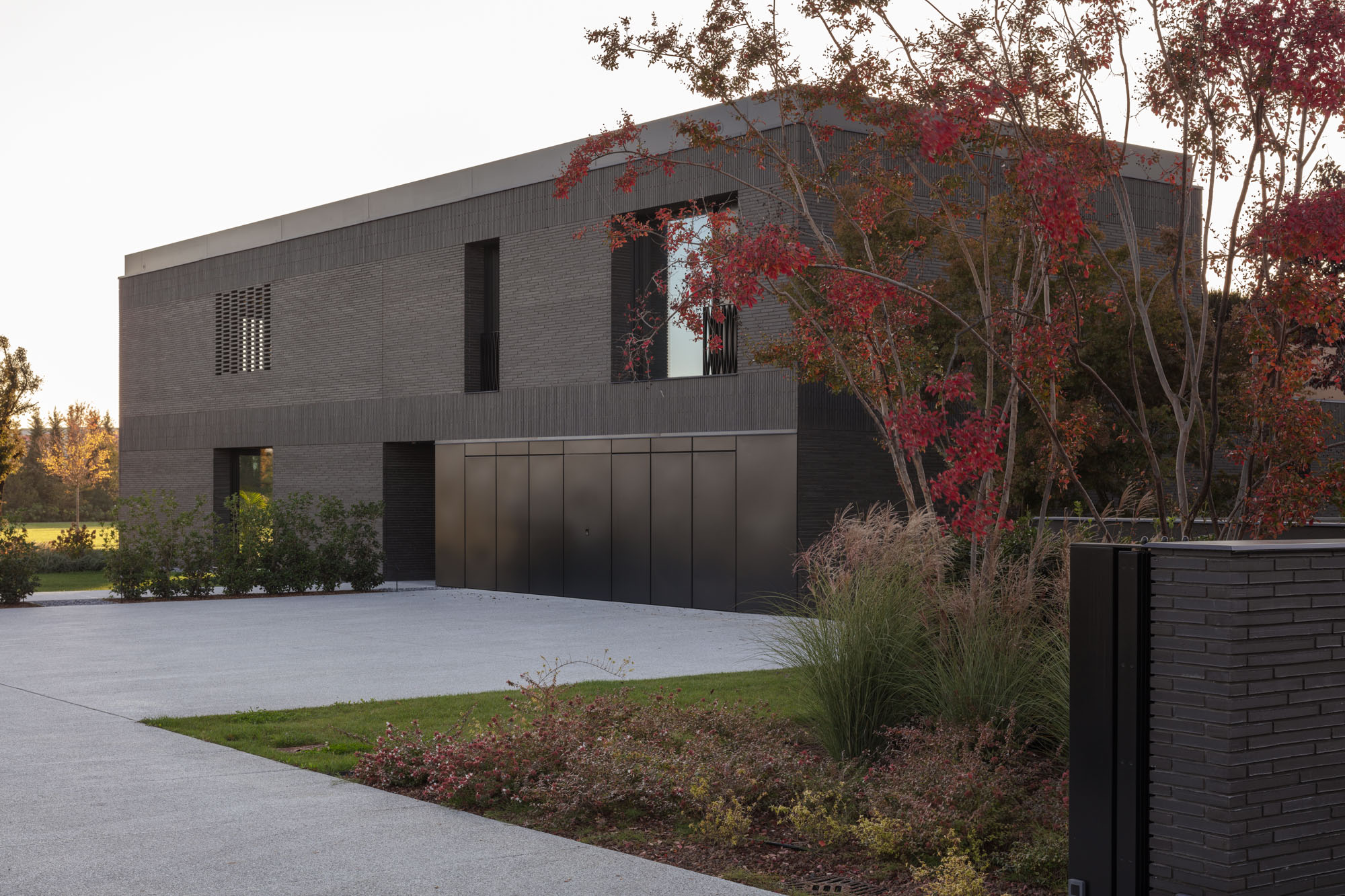 230_House in the park by MIDE architetti - Architizer