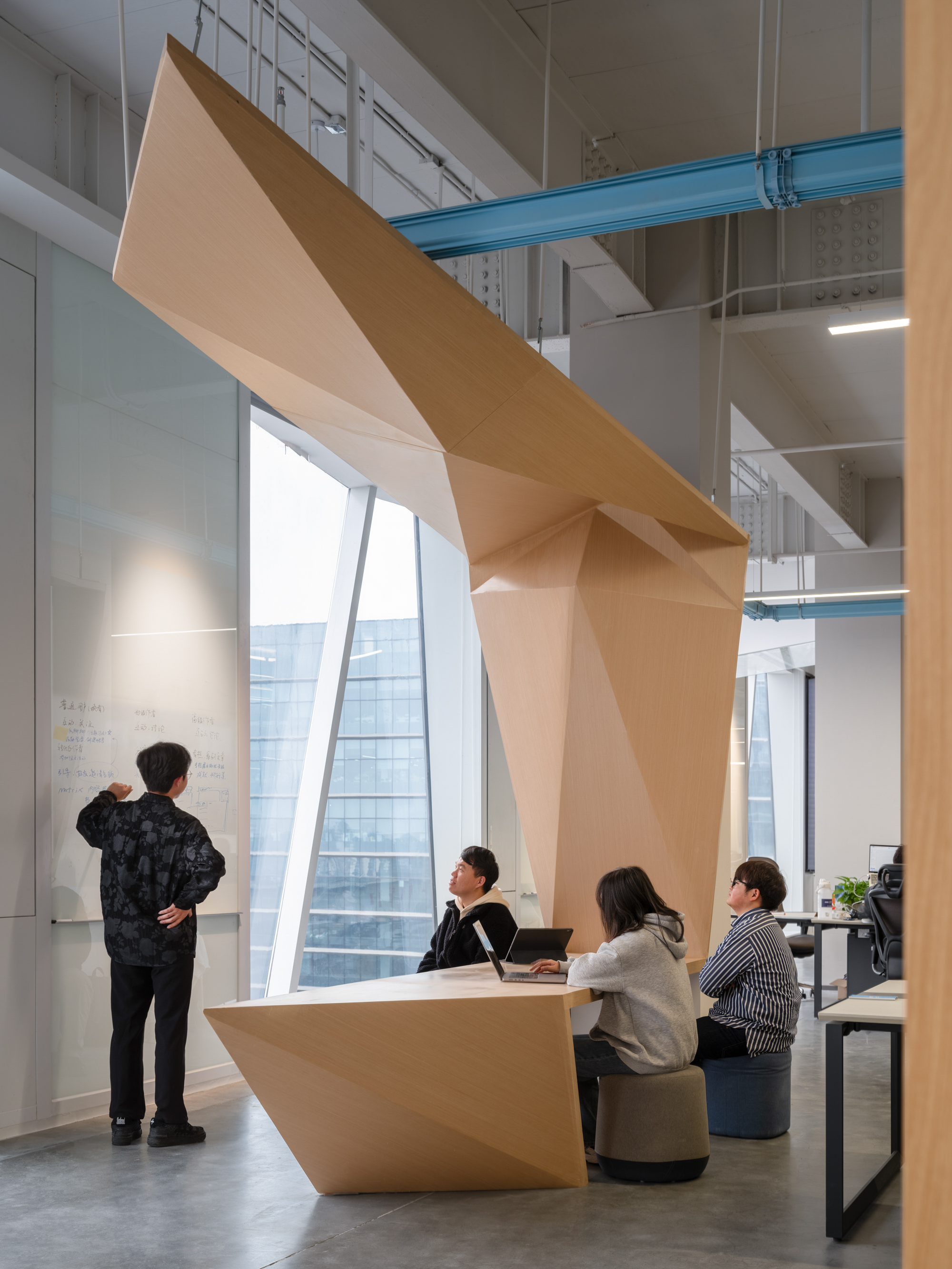 Idea 3911805: Merit Interactive Headqua rters by LYCS Architecture ...