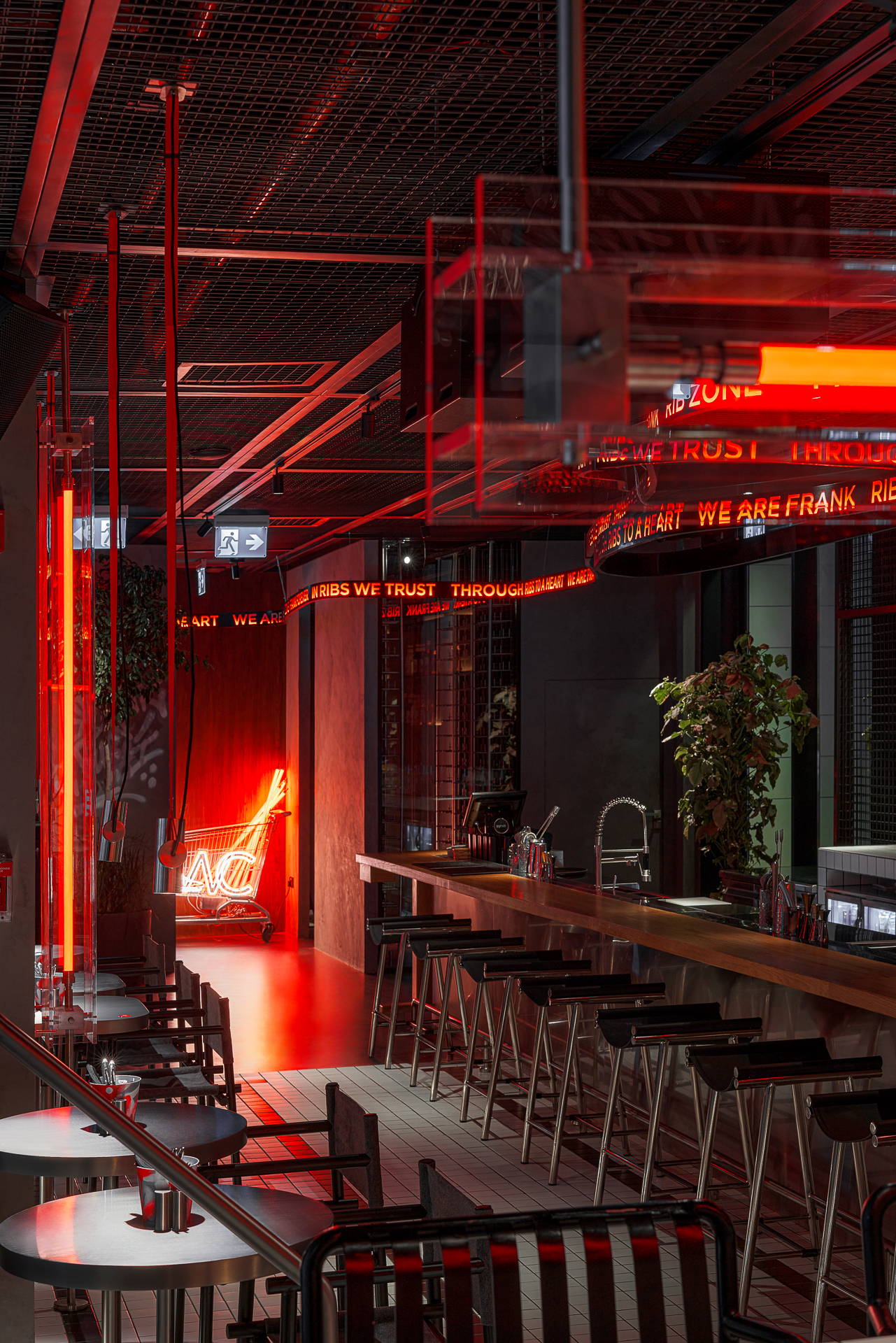 FRANK restaurant by DA bureau - Architizer