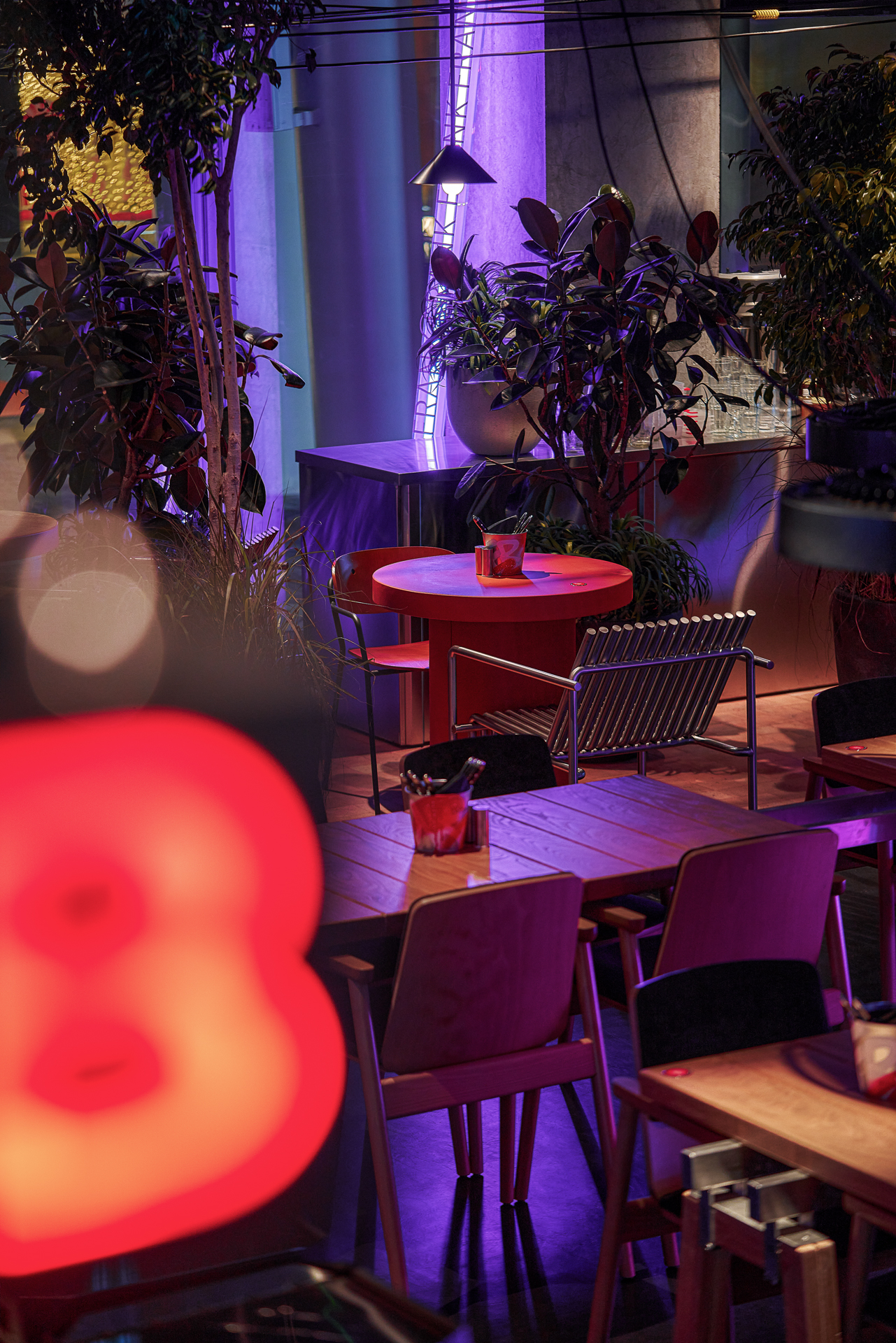 FRANK restaurant by DA bureau - Architizer