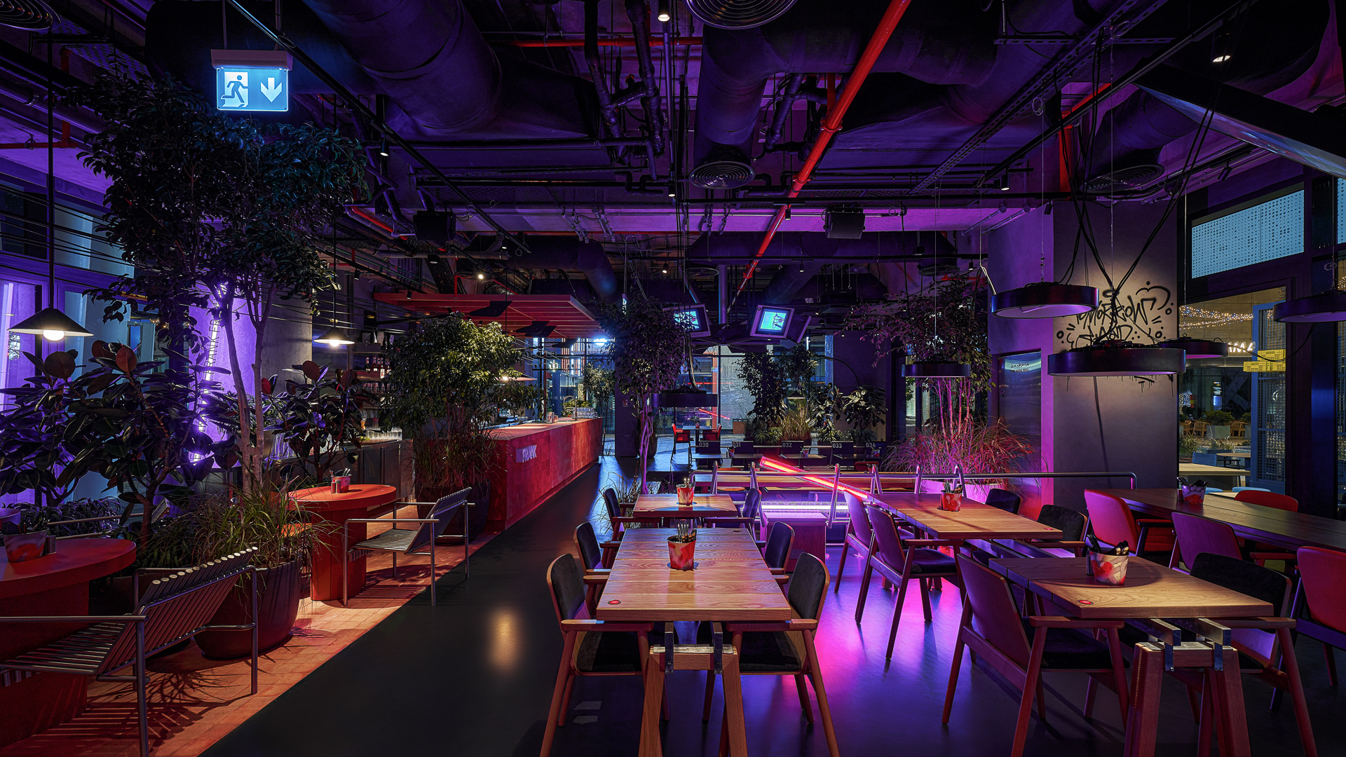 FRANK restaurant by DA bureau - Architizer
