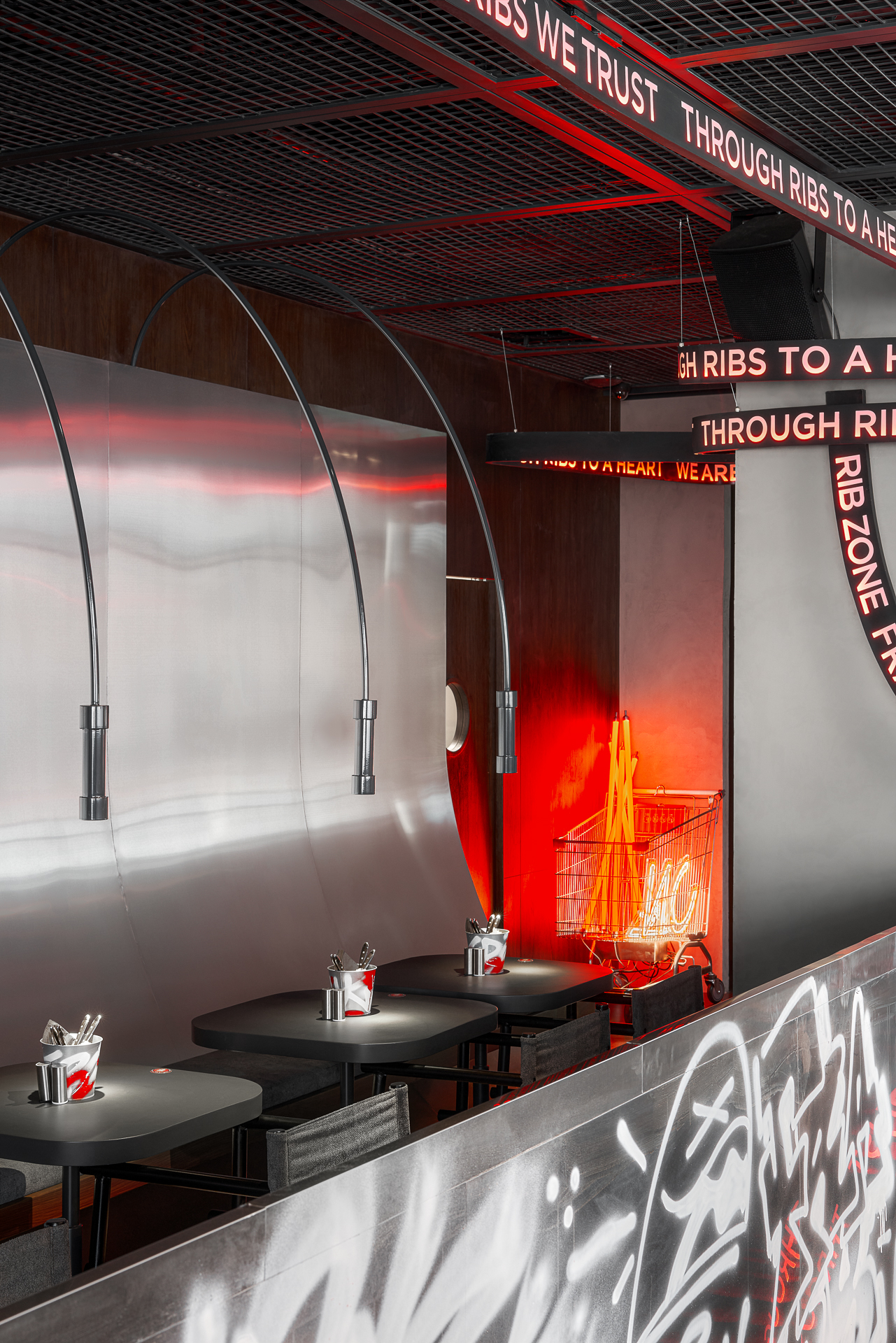 FRANK restaurant by DA bureau - Architizer