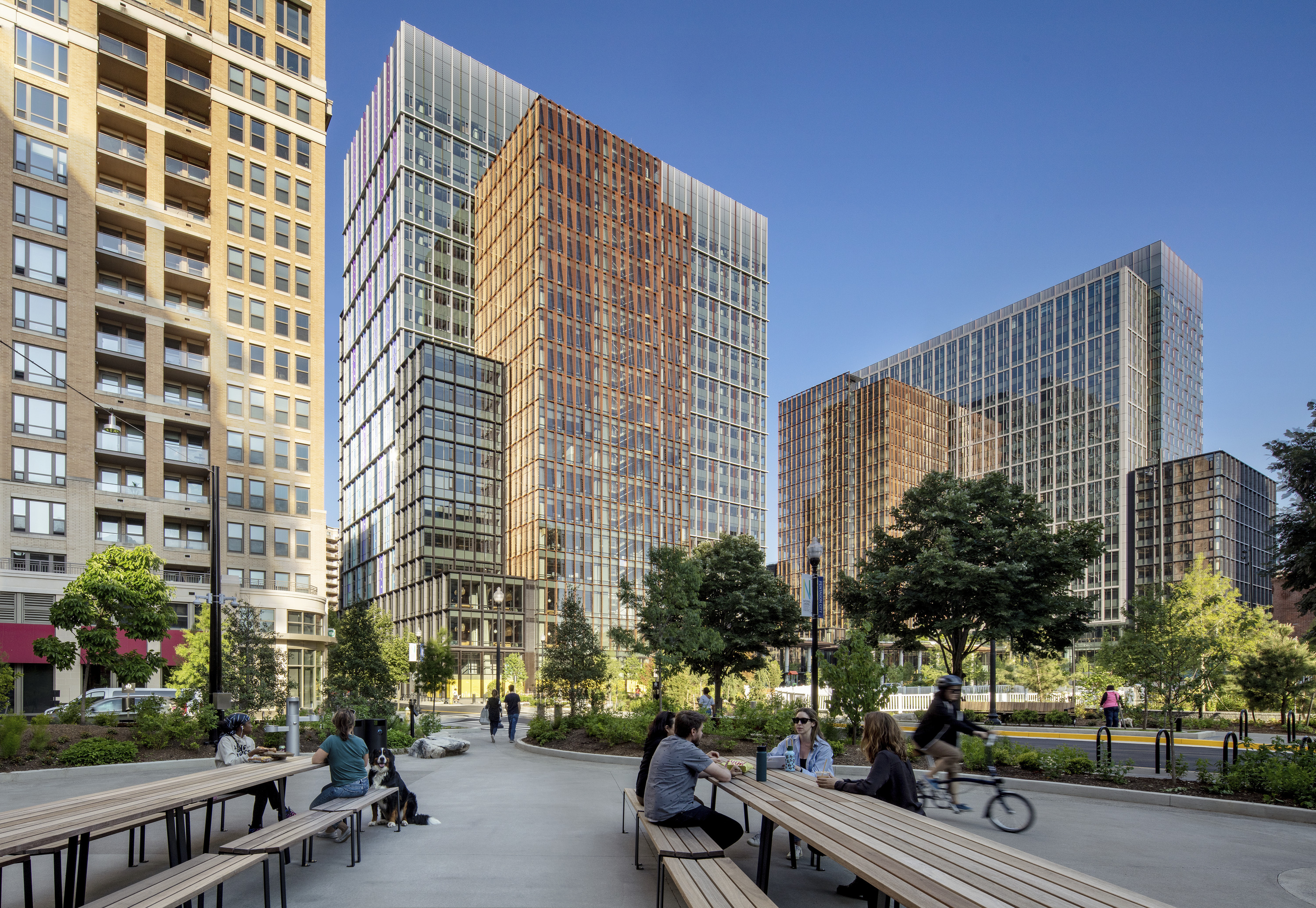 Amazon HQ2 at Metropolitan Park by ZGF Architects - Architizer