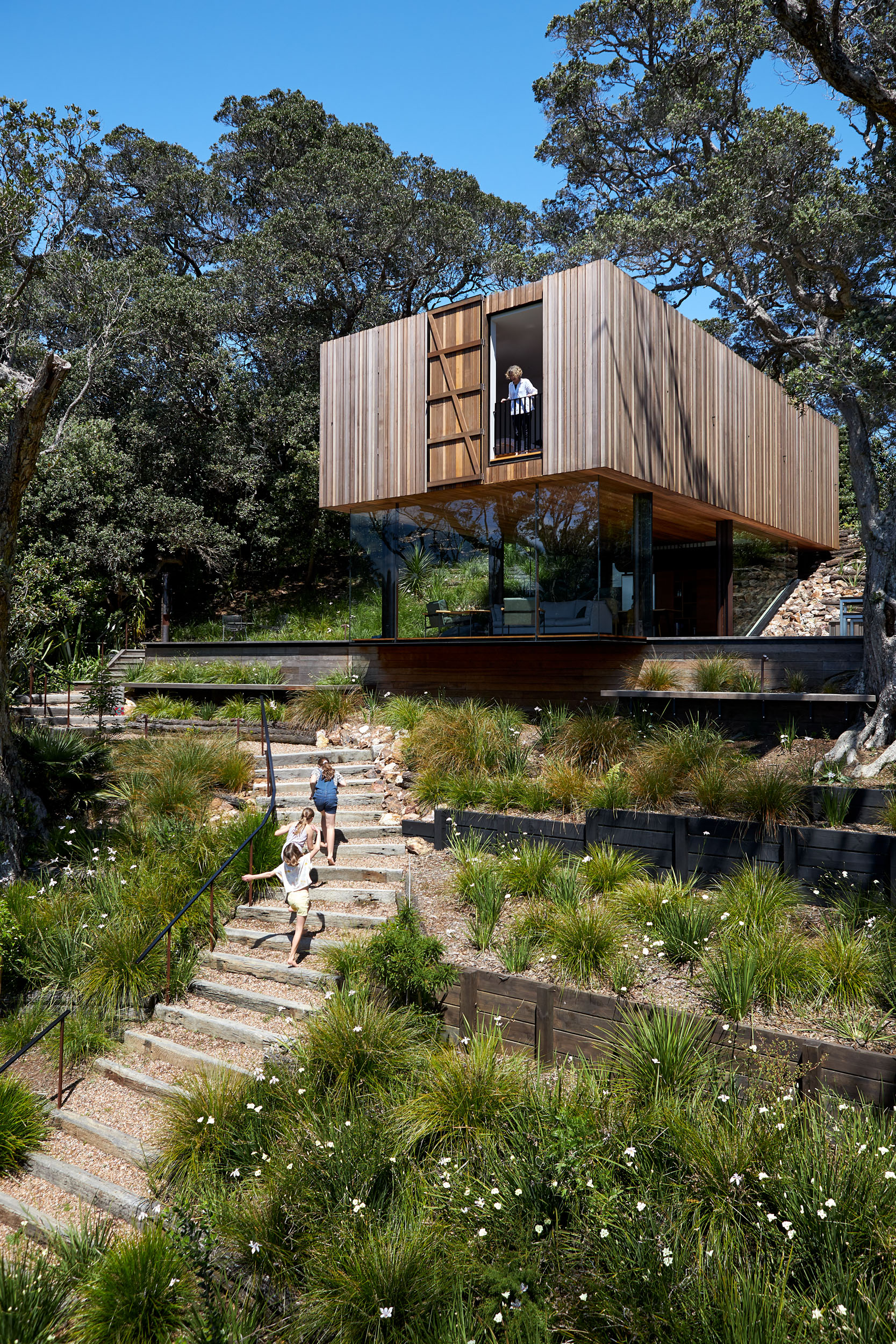 Mawhitipana House by MacKayCurtis - Architizer