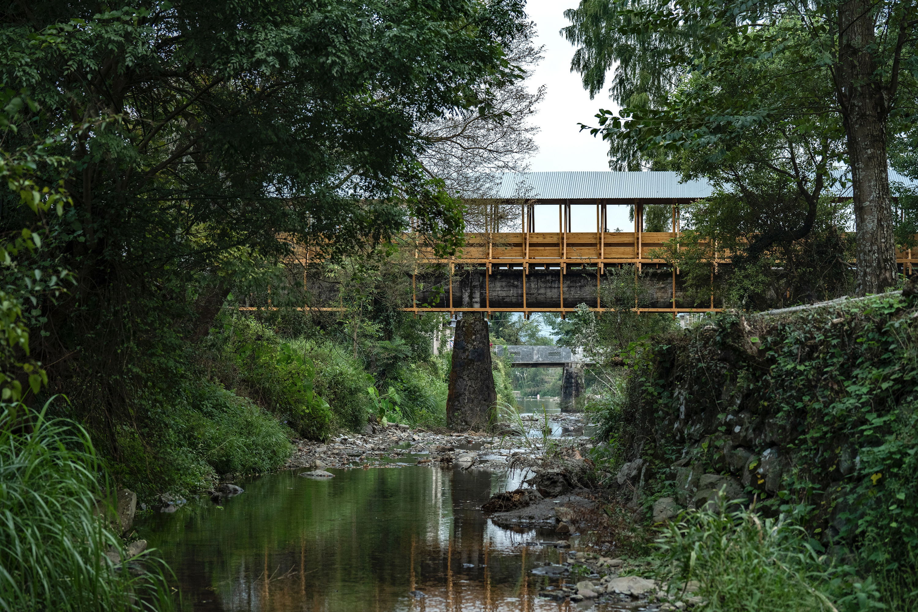 FW JI·Covered Bridge on Aqueduct by IARA - Architizer