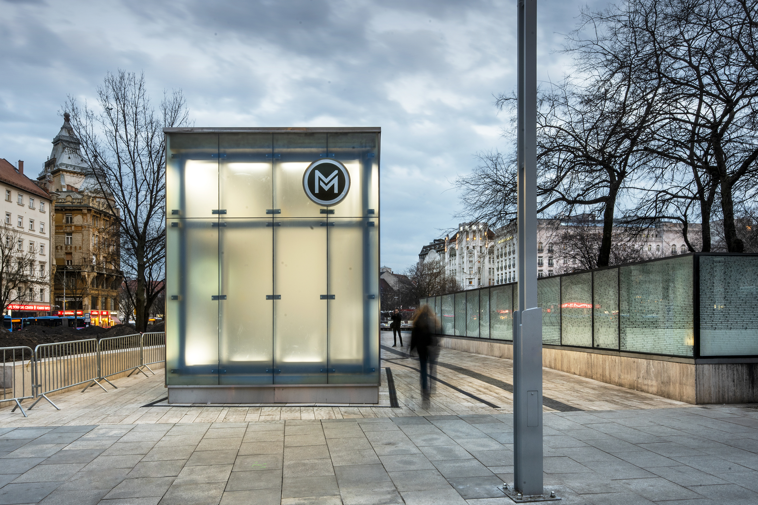 Budapest M3 Deák Ferenc tér Metro Station Renewal by PARAGRAM - Architizer
