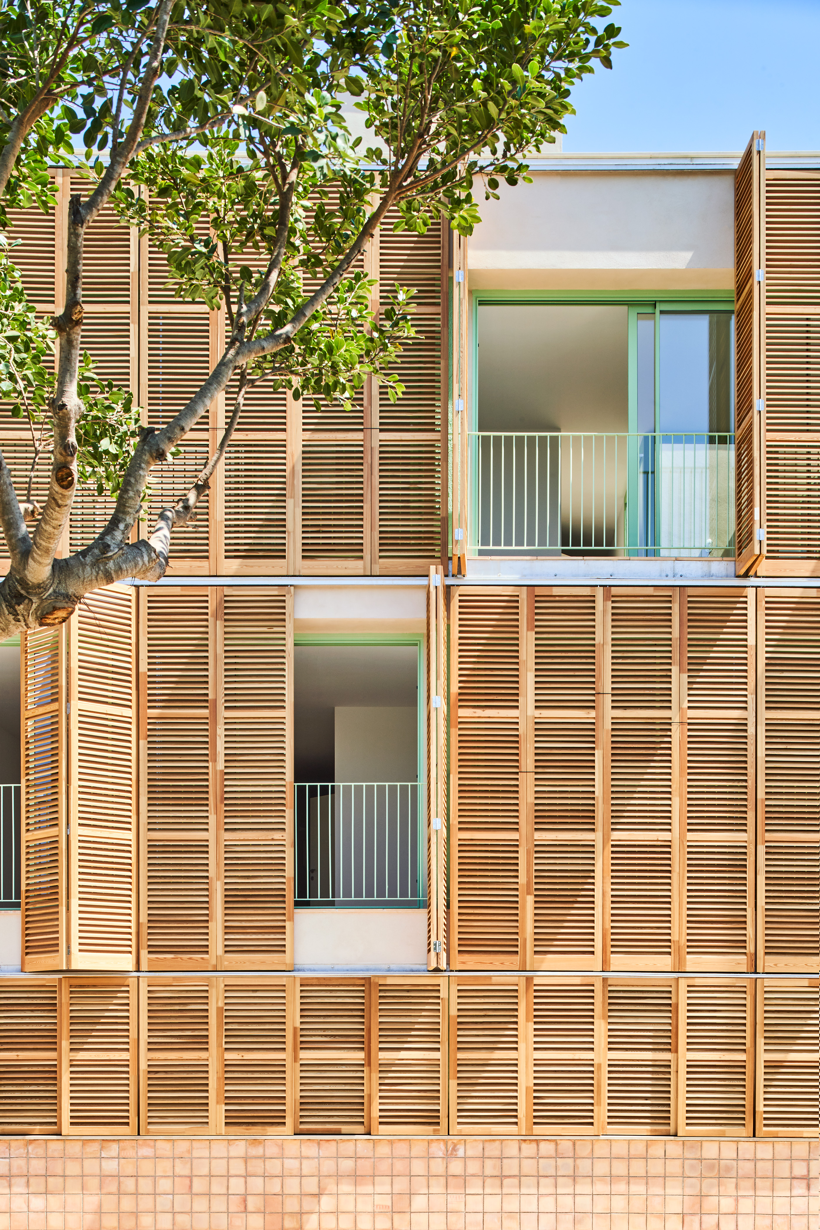 54 social housing in Inca, Mallorca, Balearic Islands by Fortuny ...