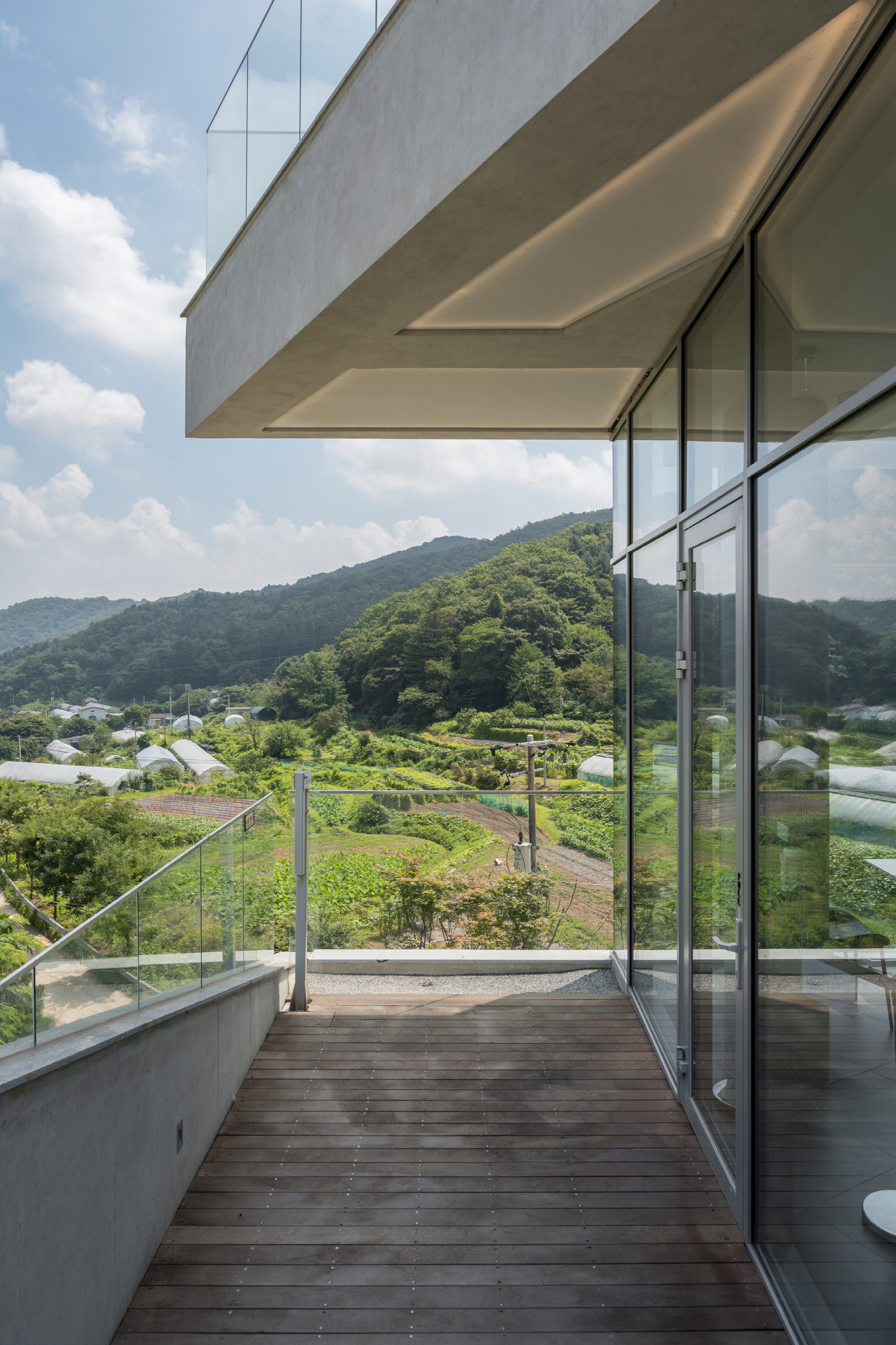 CAFE SOOM by MIND ARCHITECTS - Architizer