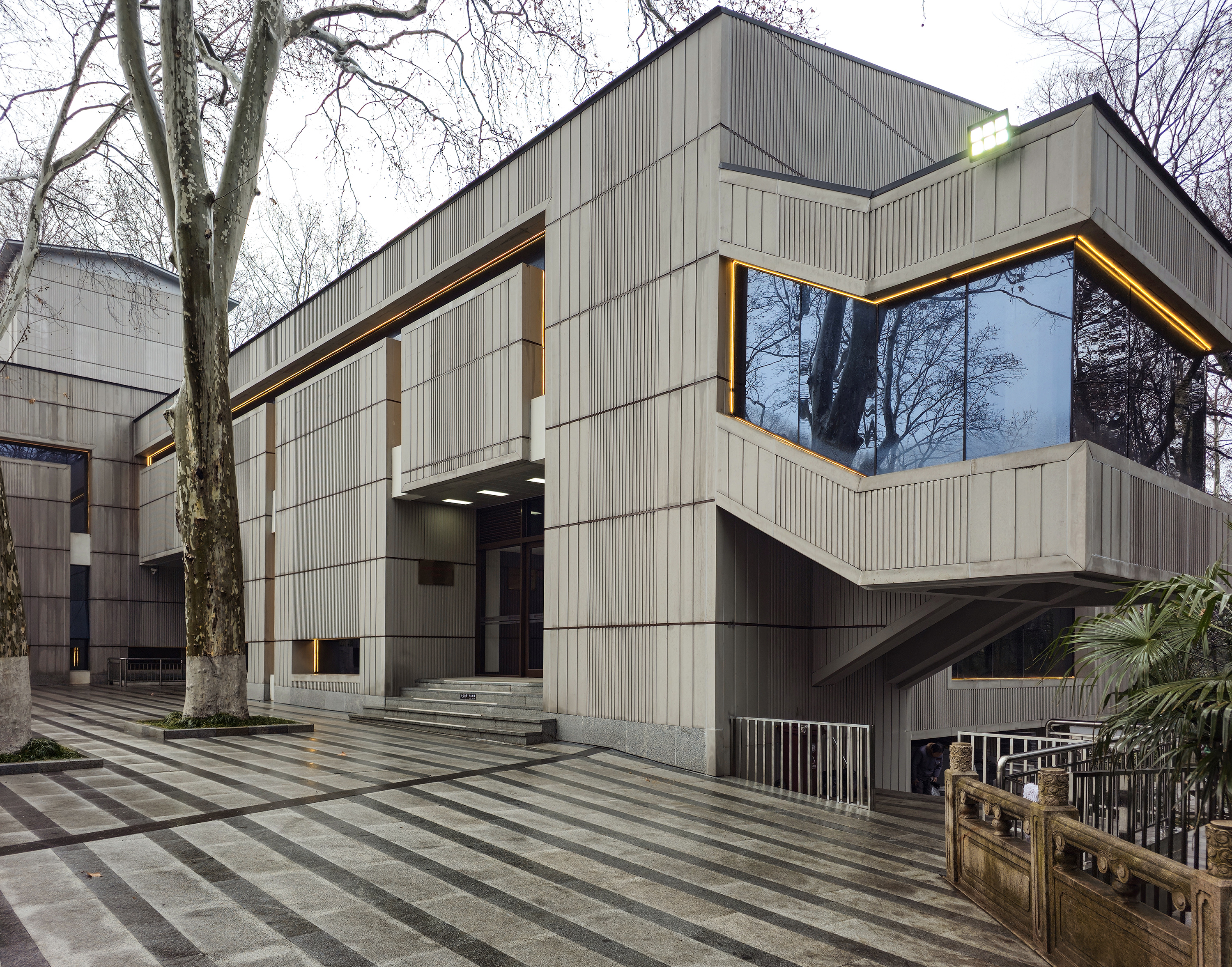 Zhou Qi Studio of Architects and Engineers Associates of Southeast ...