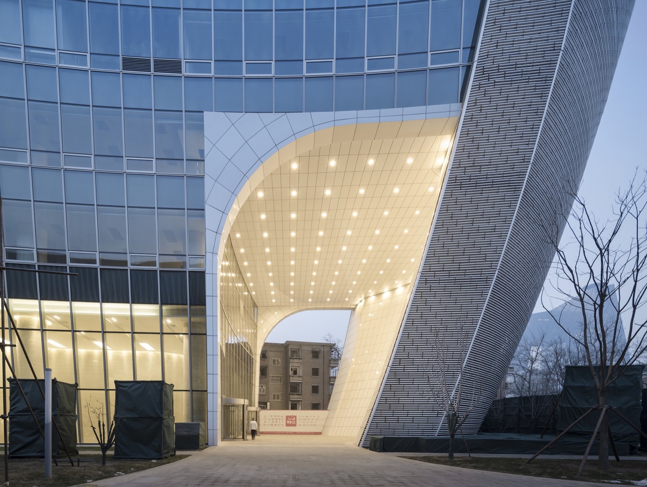 People's Daily HQ by Zhou Qi Studio of Architects and Engineers ...