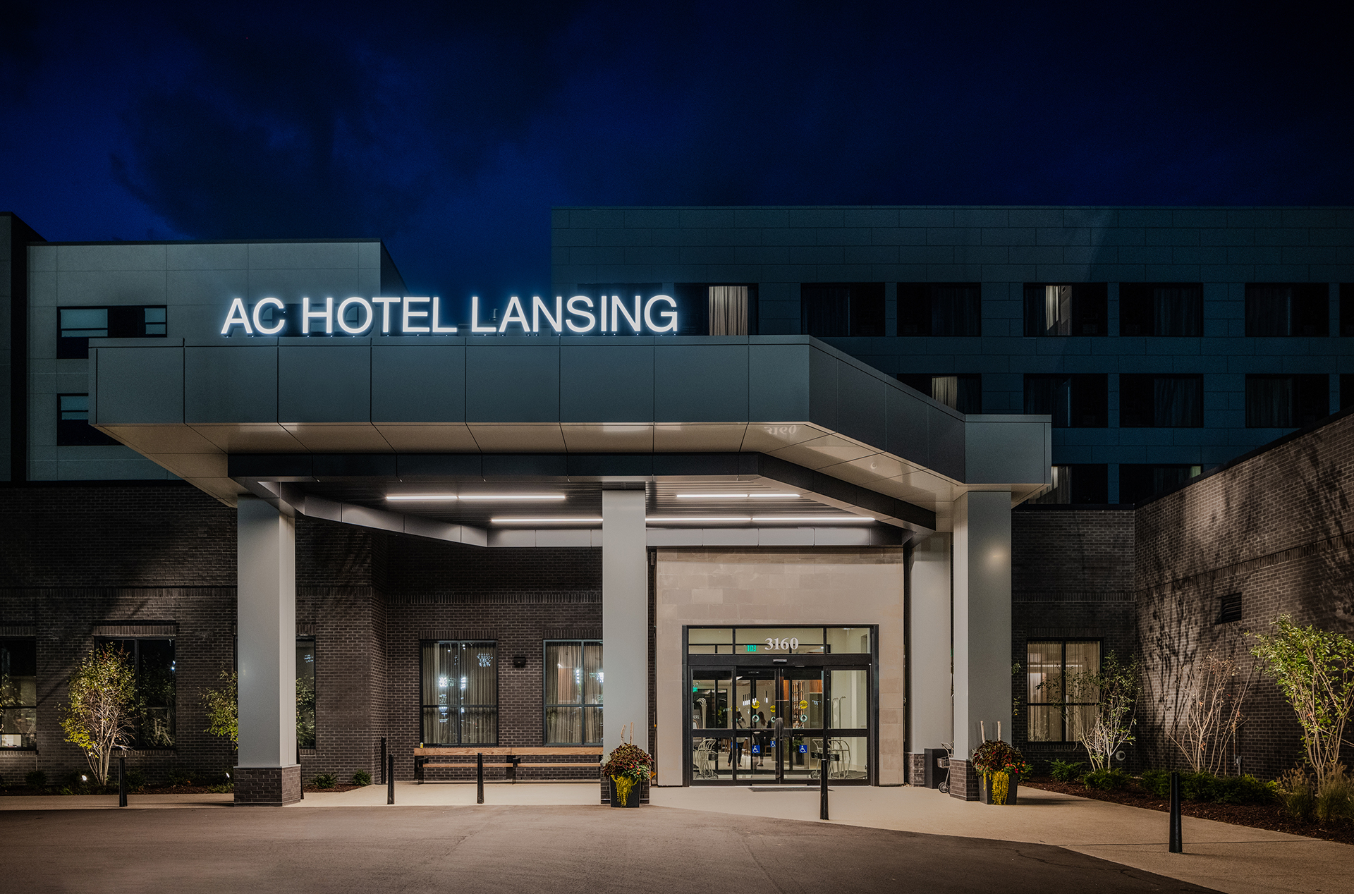 Dual-Branded Hotel: AC Hotel and Hyatt House by Meyers+Associates ...