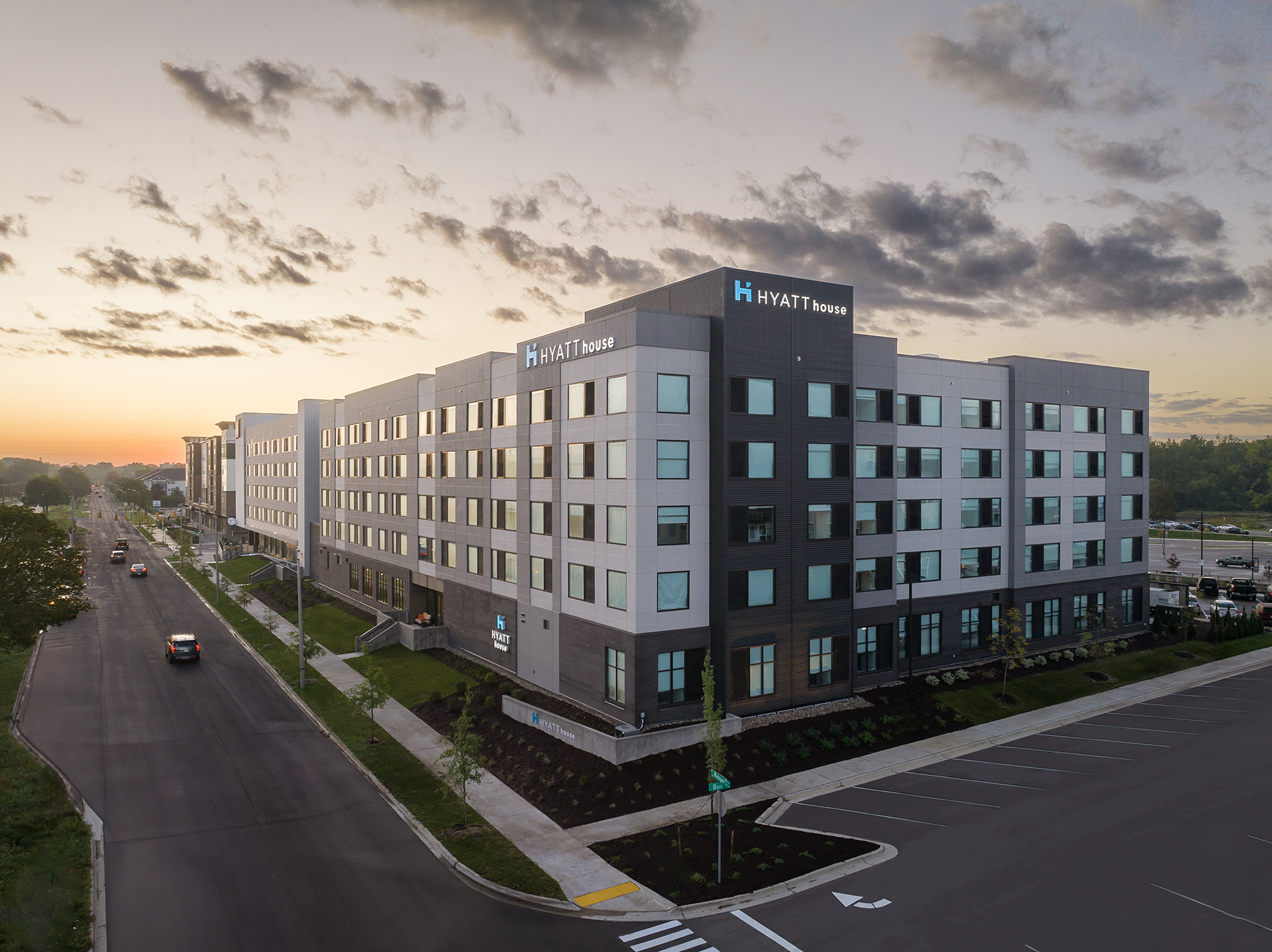 Dual-Branded Hotel: AC Hotel and Hyatt House by Meyers+Associates ...