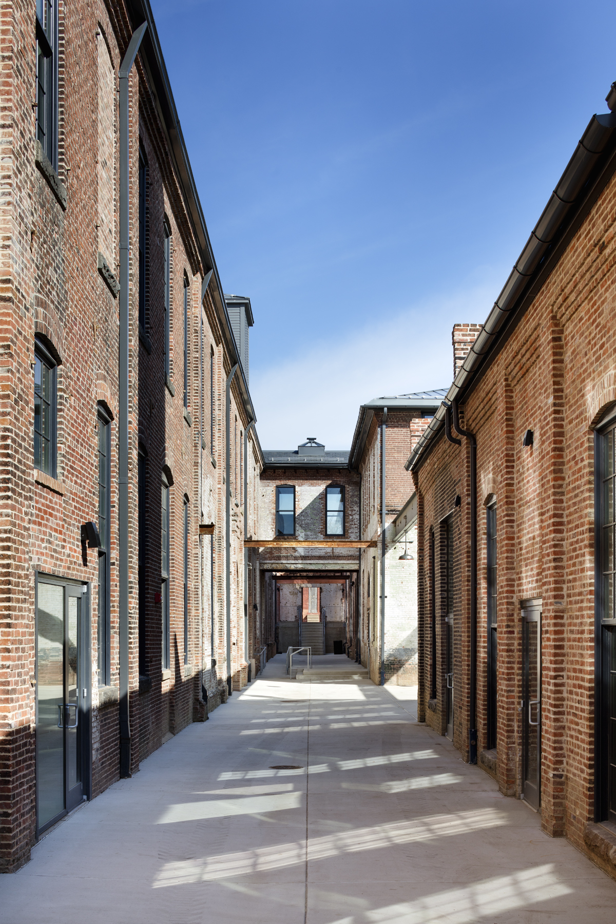 Idea 3923016: Hoen & Co. Lithograph Center for Neighborhood Innovation ...