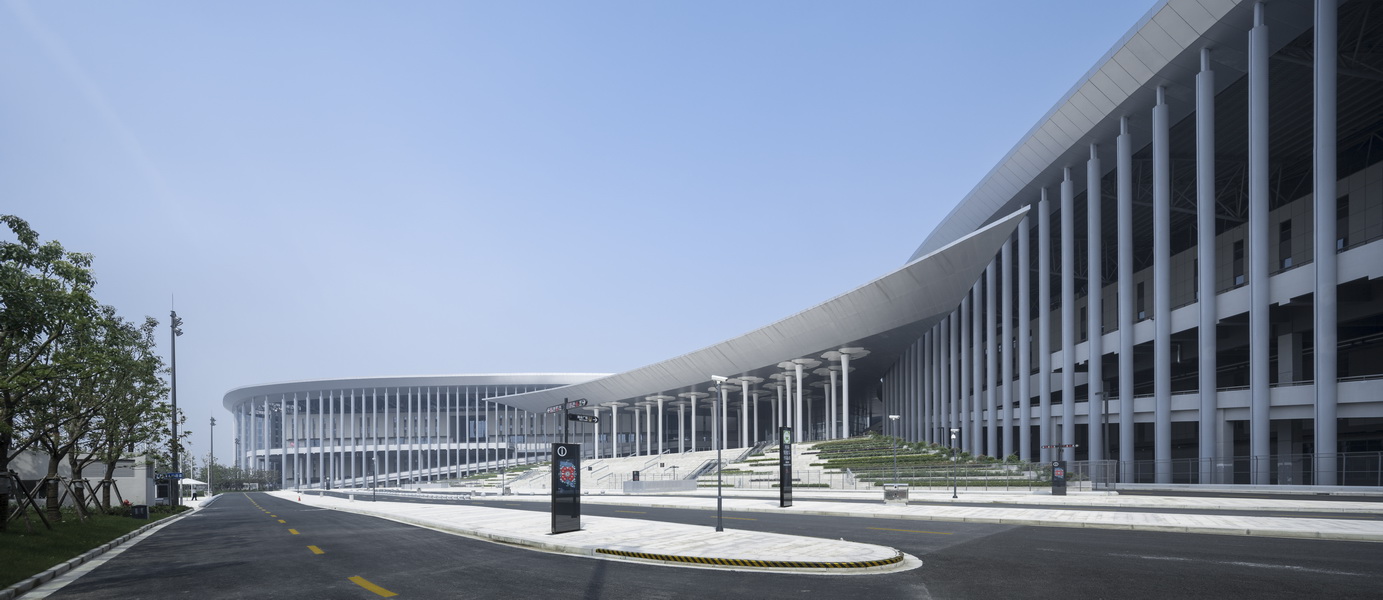 National Exhibition and Convention Center (Shanghai) by Architectural ...