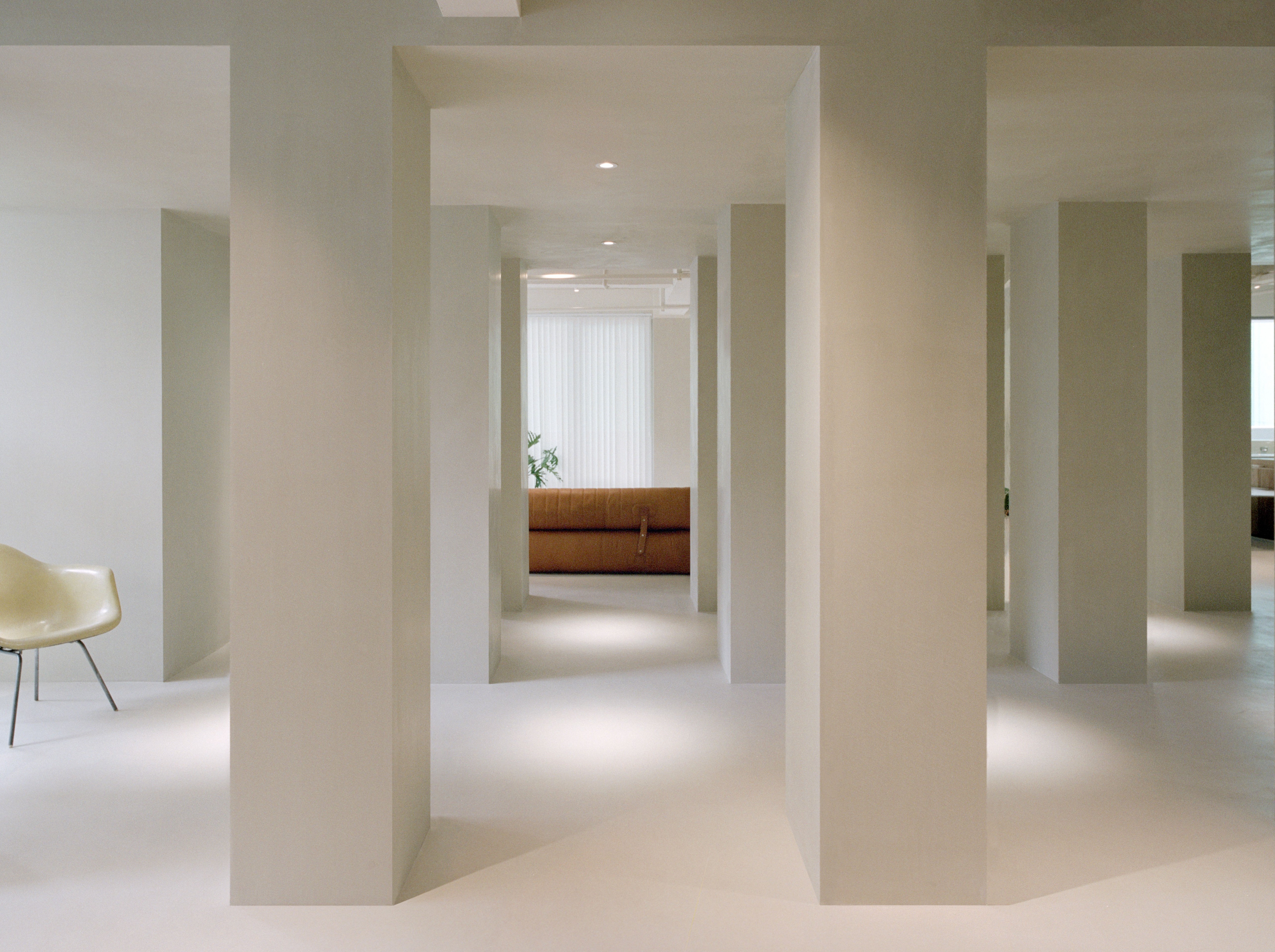 CONNAIS TOI Office & Showroom by Offhand Practice - Architizer