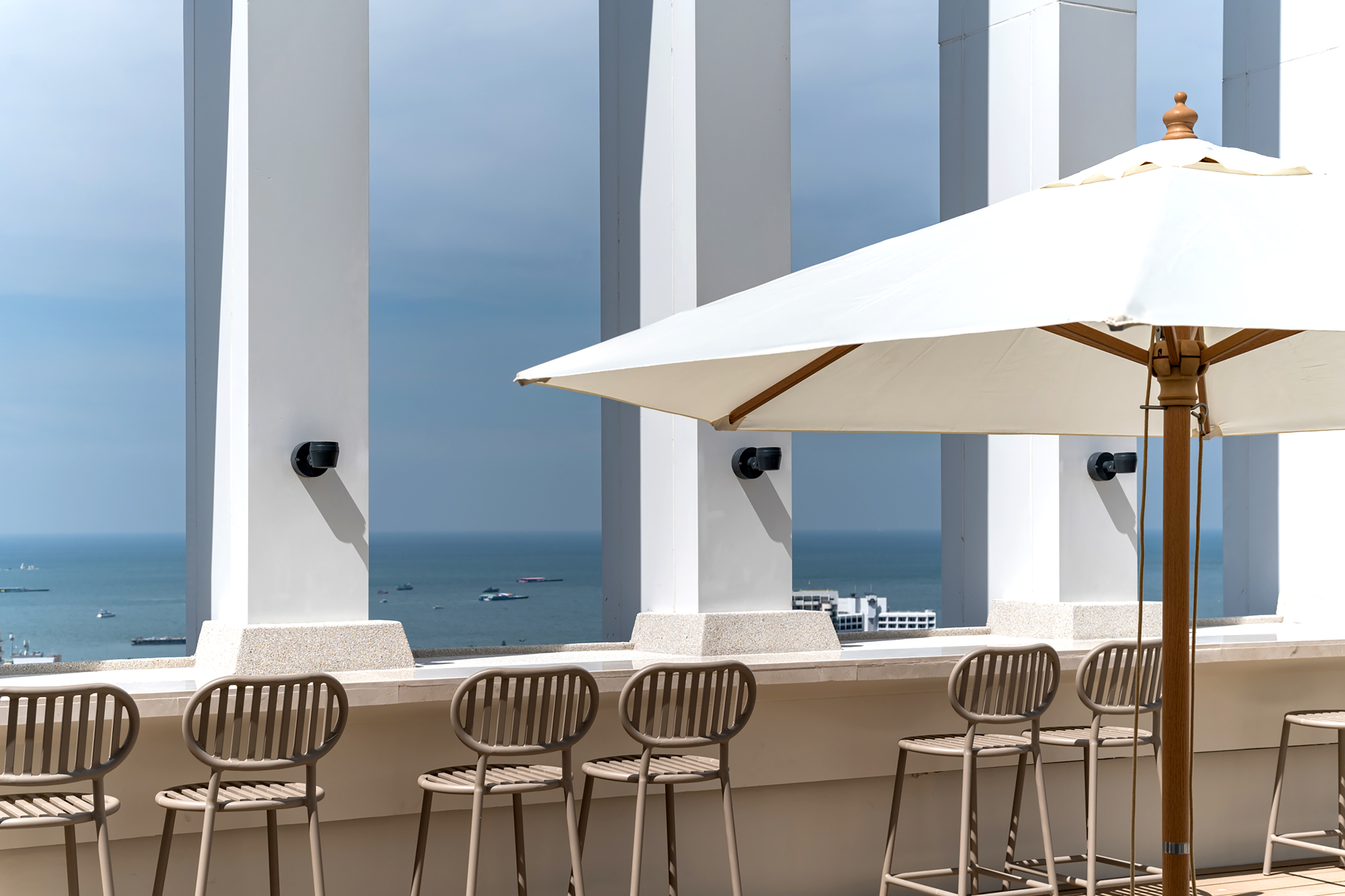 Arbour Hotel Pattaya by VV Desine Landscape Architecture - Architizer