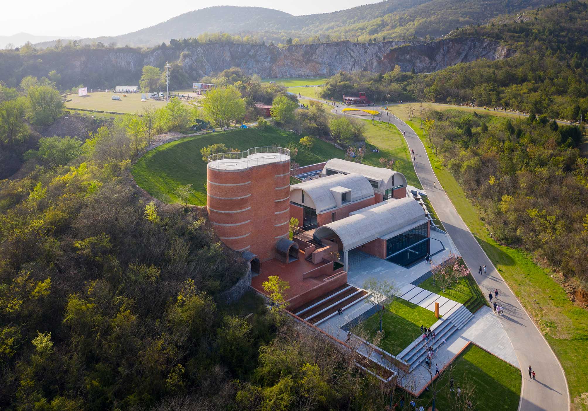 Idea 3929901: Tangshan Quarry Bookstore of Librairie Avant-garde by Art ...