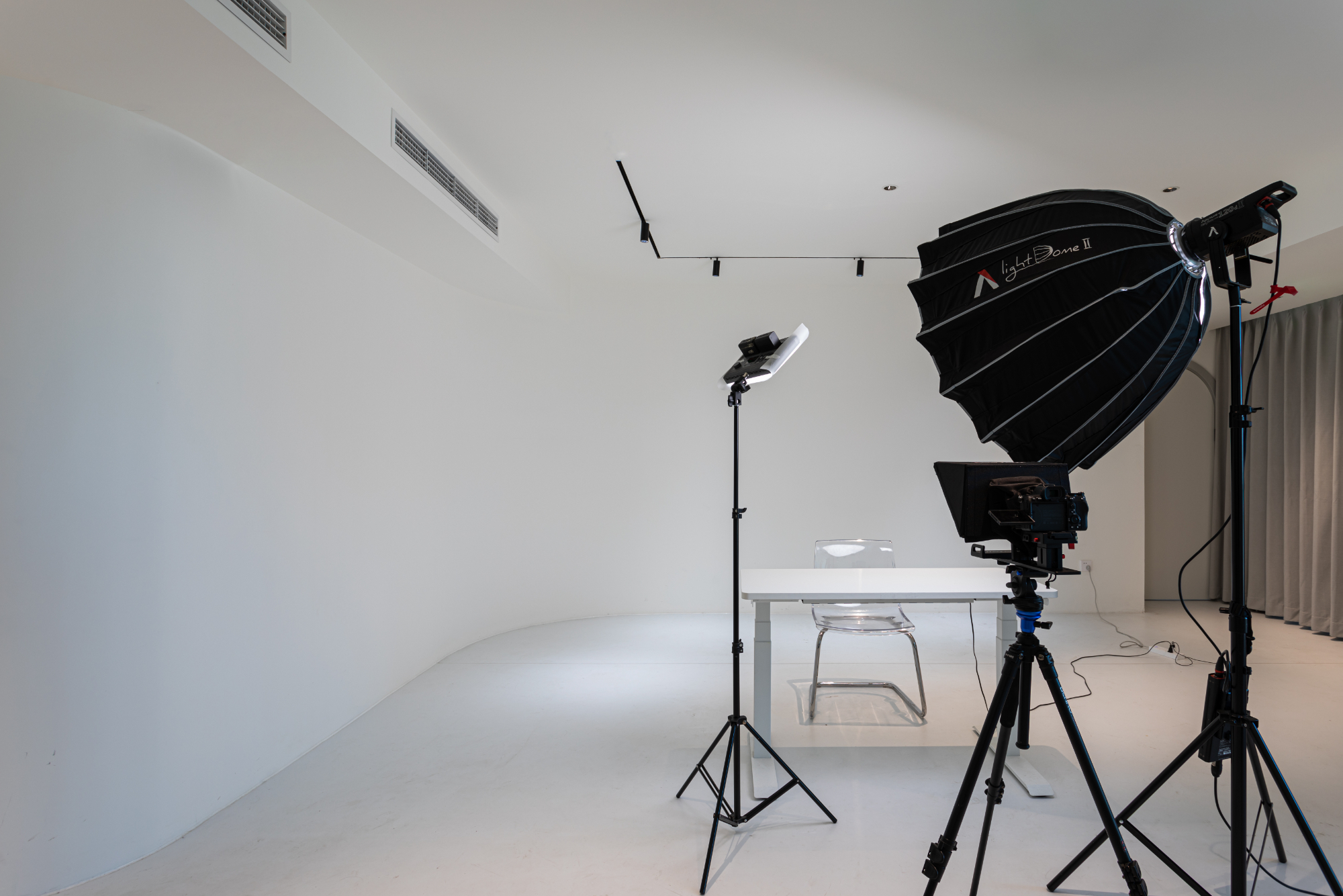 Dizzz Studio by LZA - Architizer