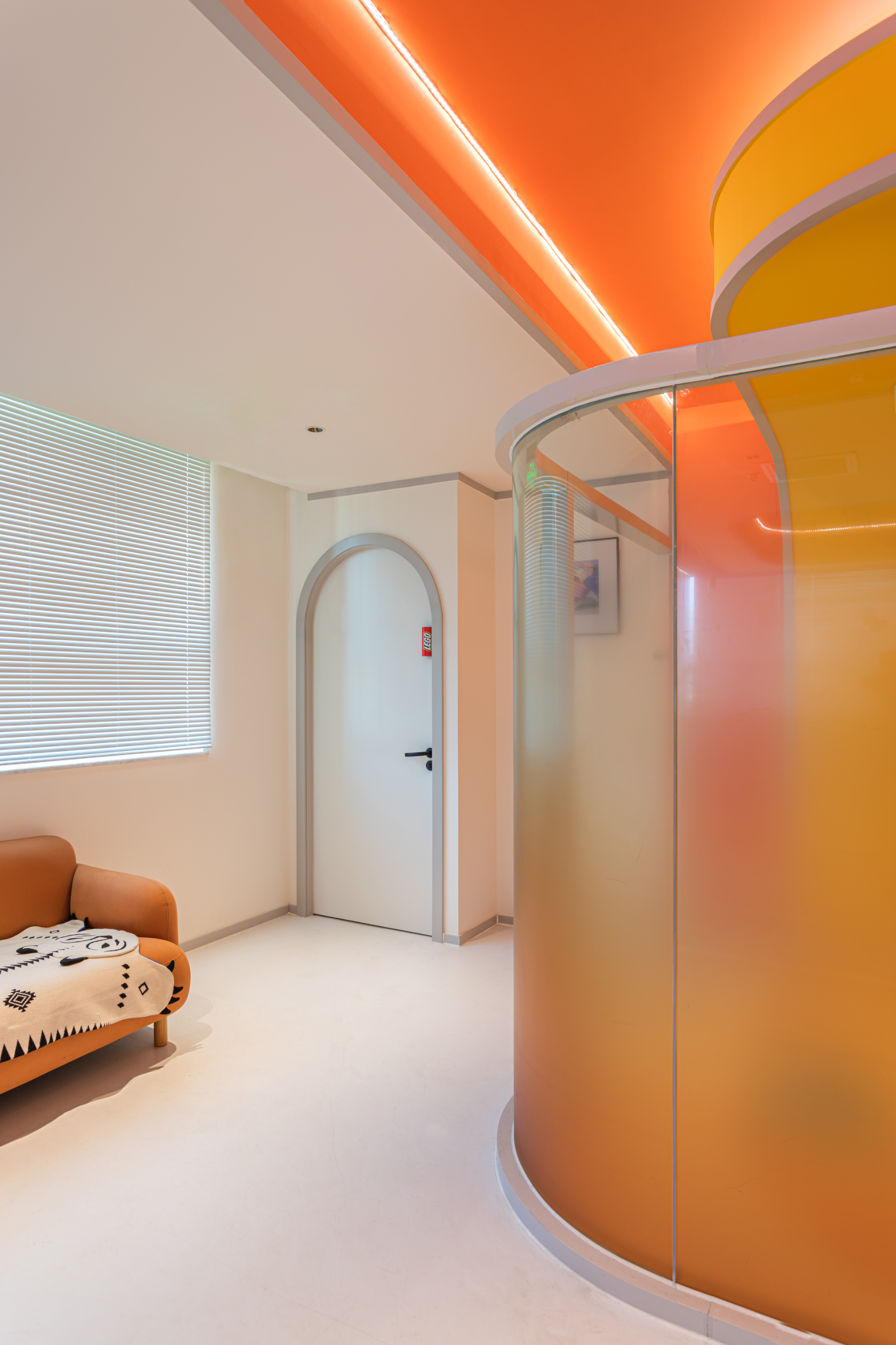 Dizzz Studio by LZA - Architizer