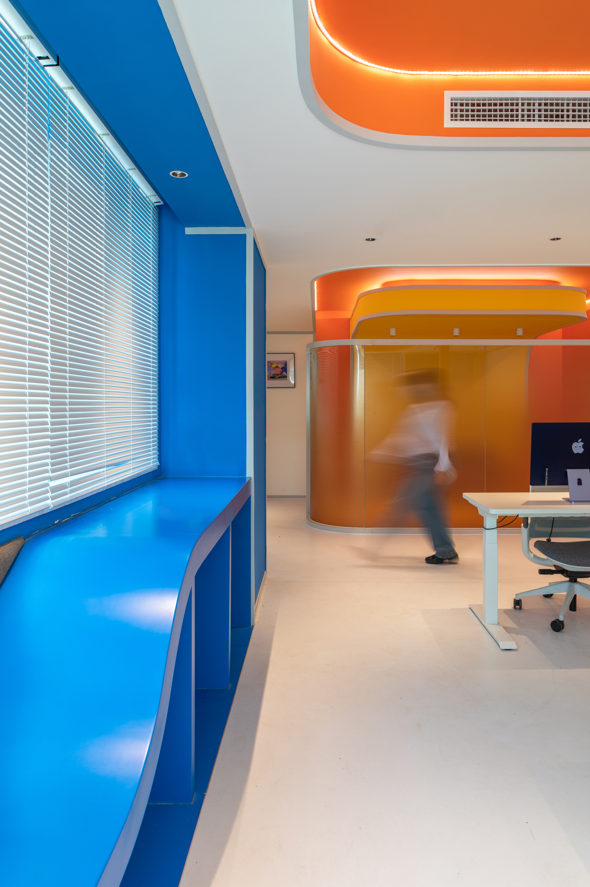 Dizzz Studio by LZA - Architizer