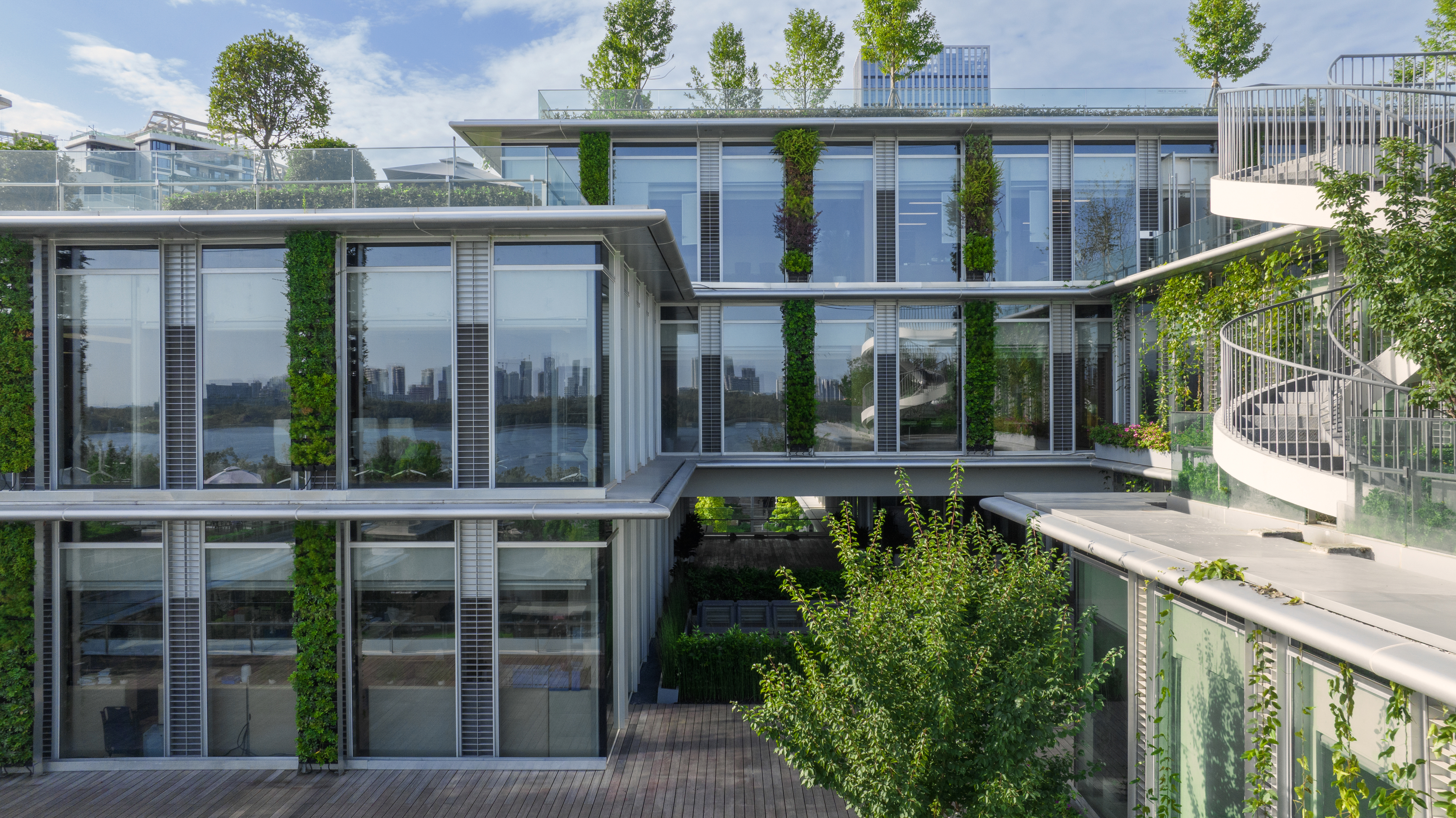 Green Module: Lakeside Headquarters by CSWADI - Architizer