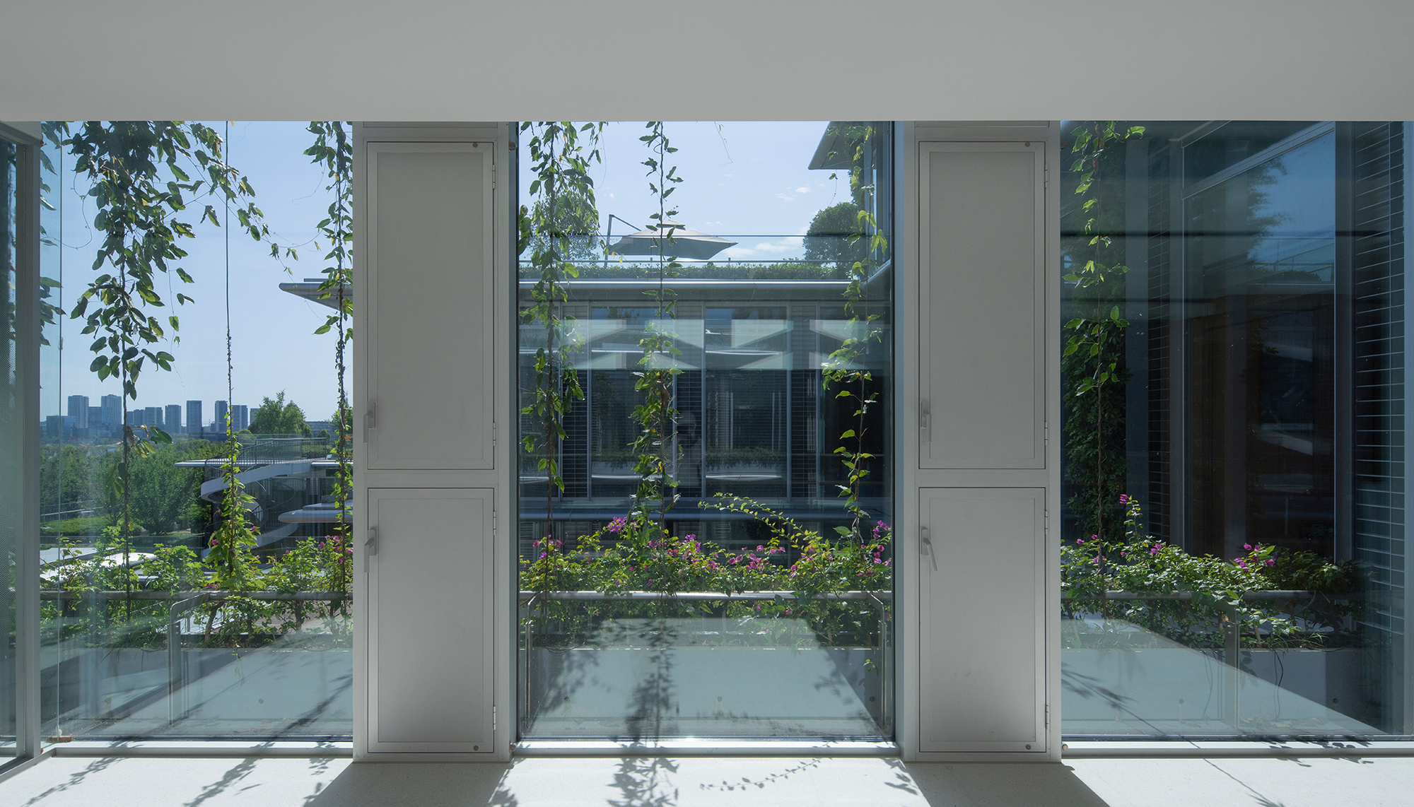 Green Module: Lakeside Headquarters by CSWADI - Architizer