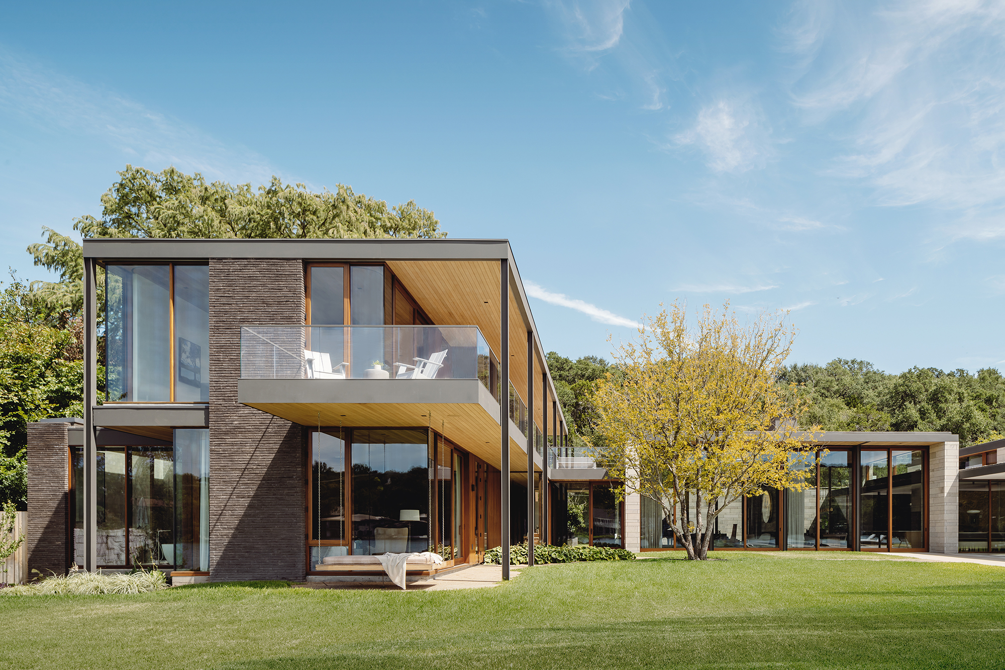 Water's Edge Residence by A Parallel Architecture - Architizer