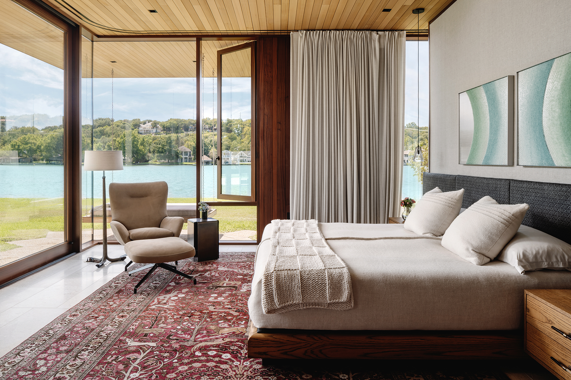 Water's Edge Residence by A Parallel Architecture - Architizer