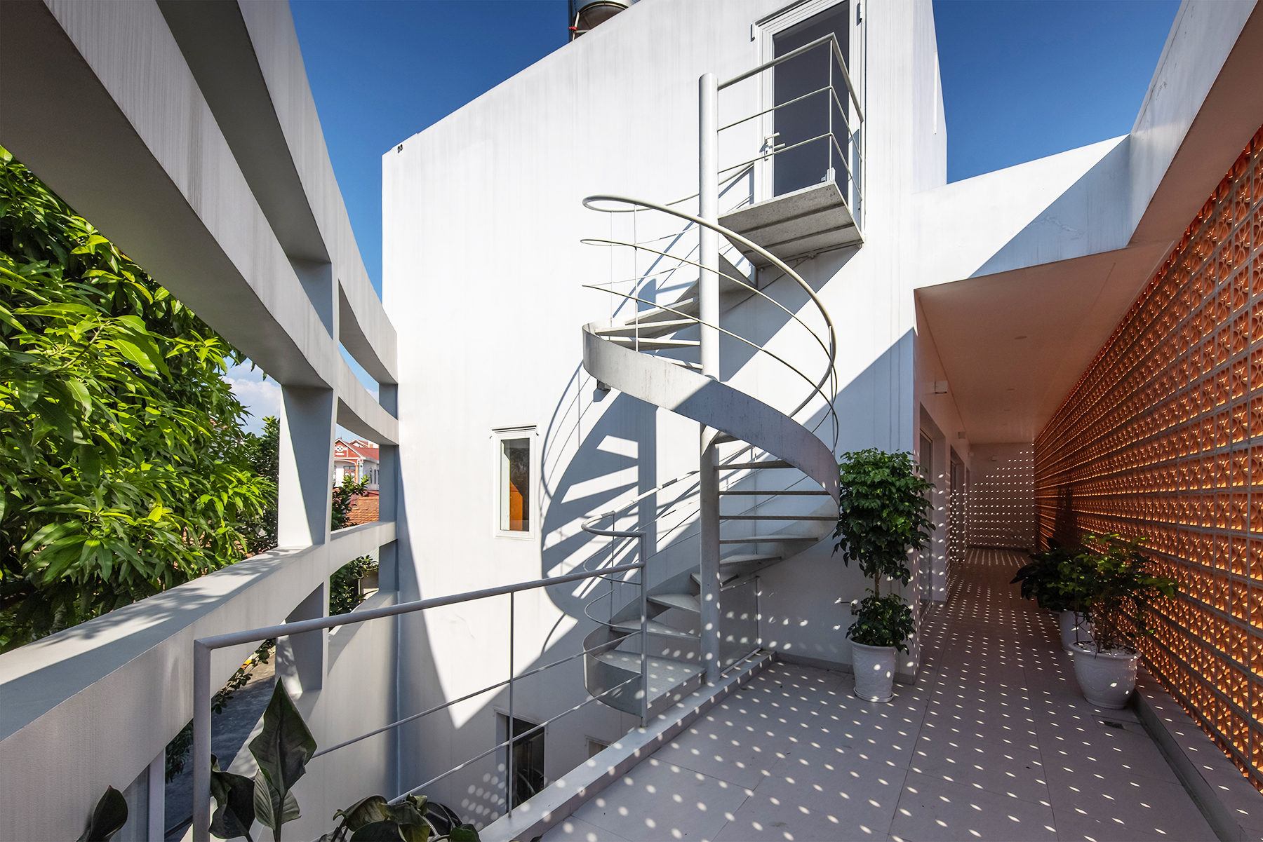 The Grand House by Km Architecture Office - Architizer