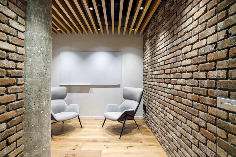 Meteoric Success, Local Spirit and Family Trees: The Awesome Offices of ...