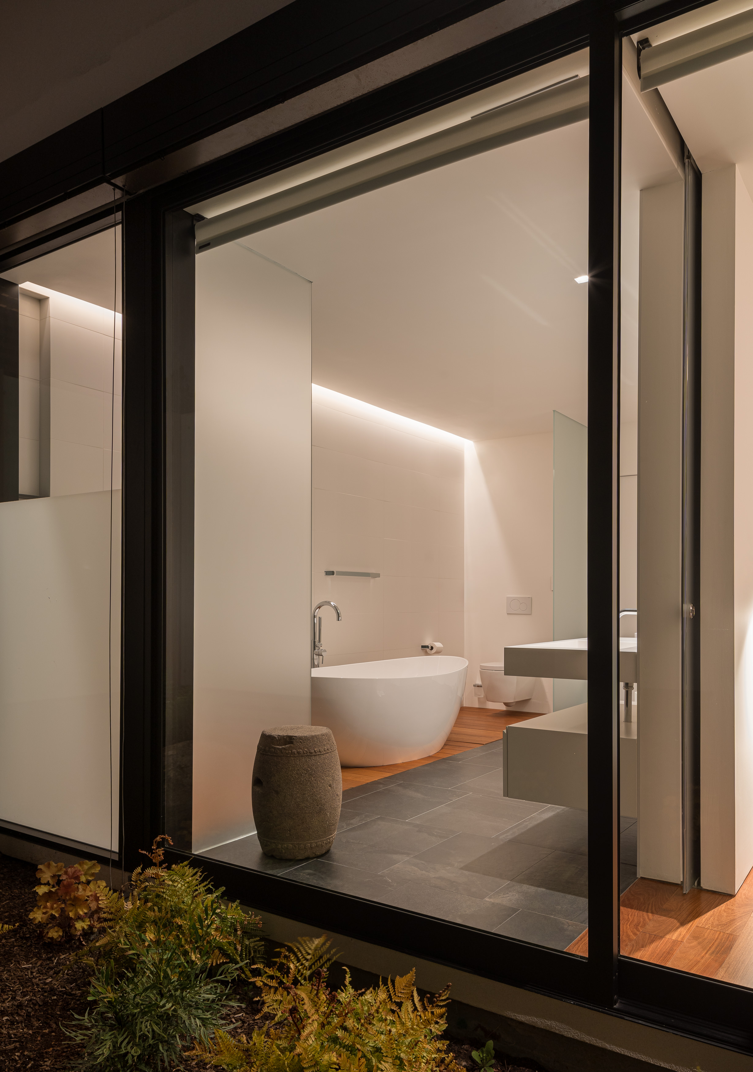 Berkeley Residence I by Holder Parlette Architecture Landscapes ...