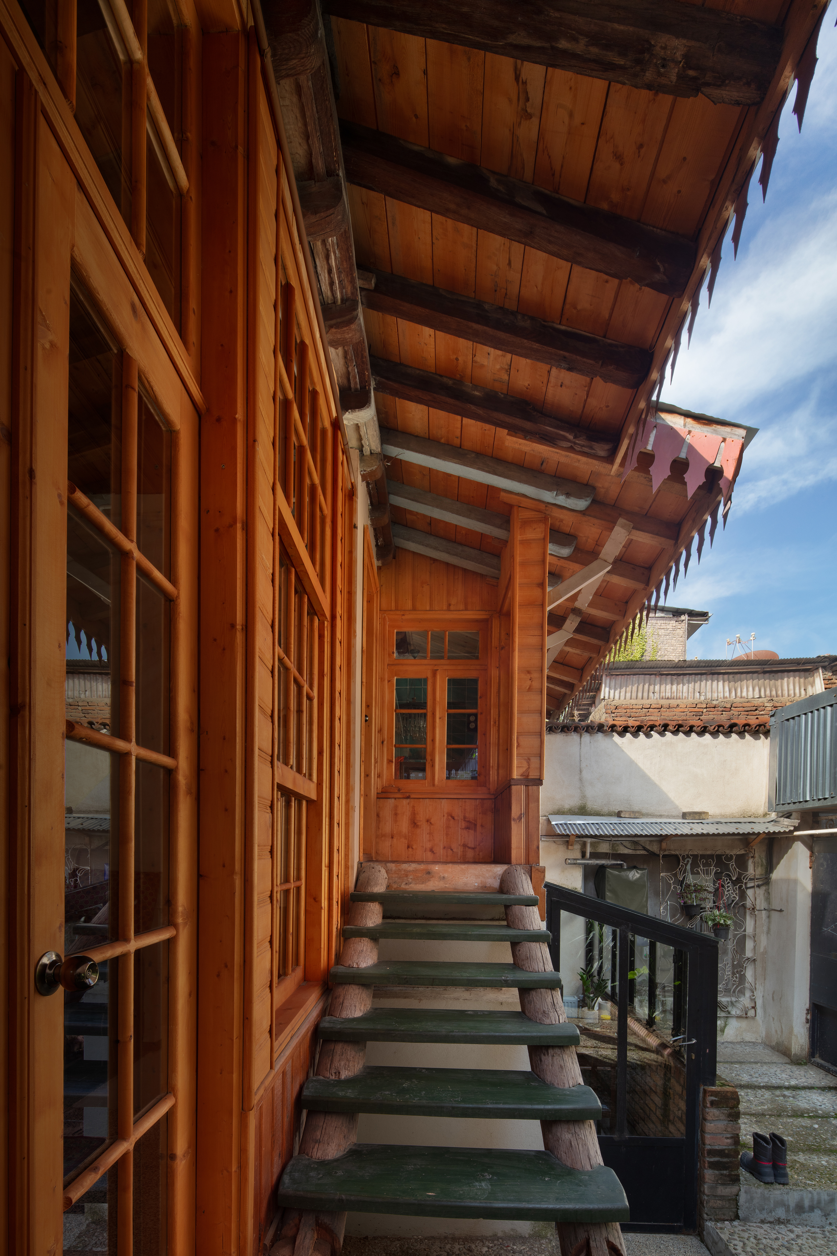 Clubhouse by Ronak Roshan Office - Architizer